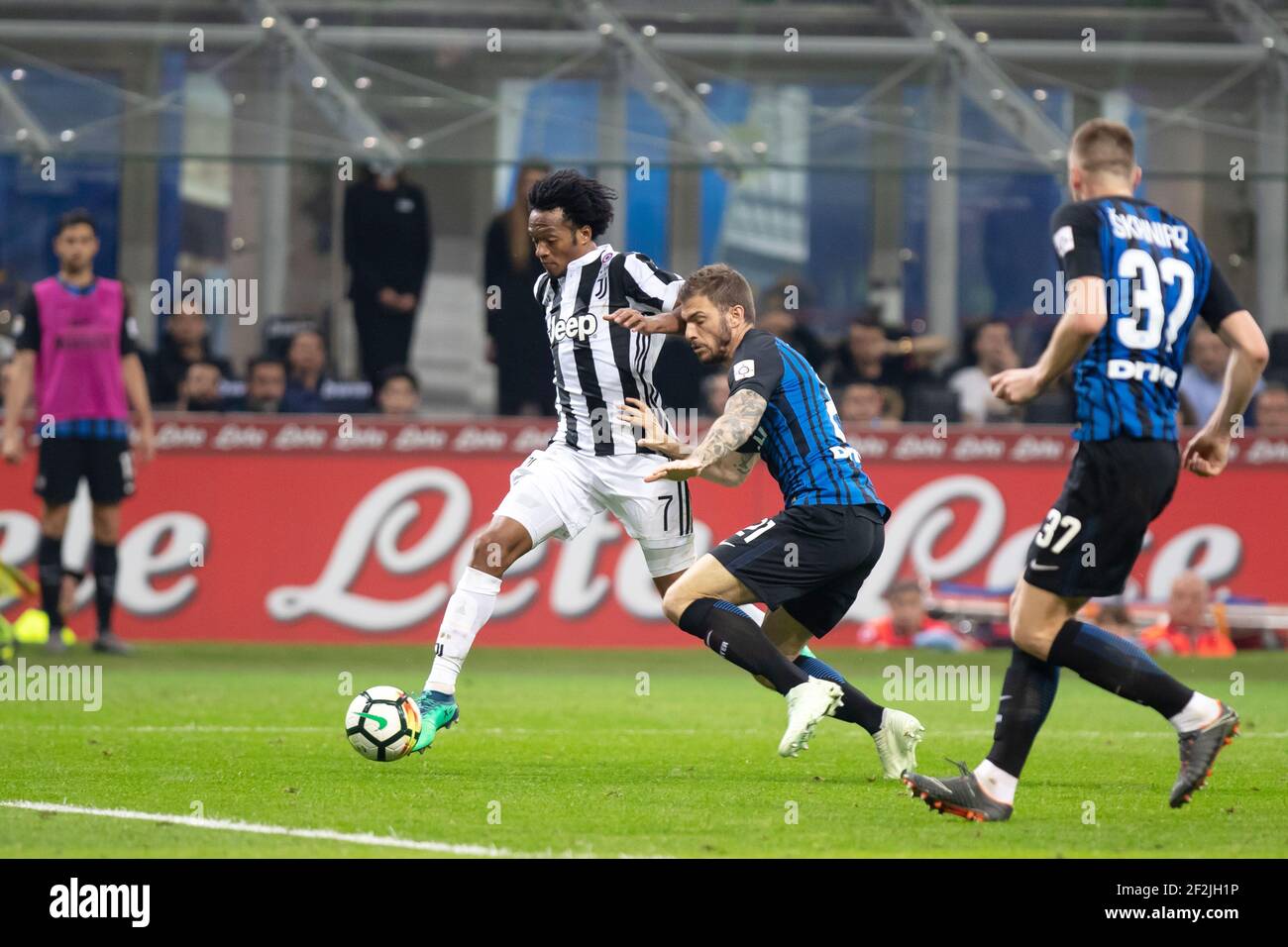 Davide santon inter hi-res stock photography and images - Alamy