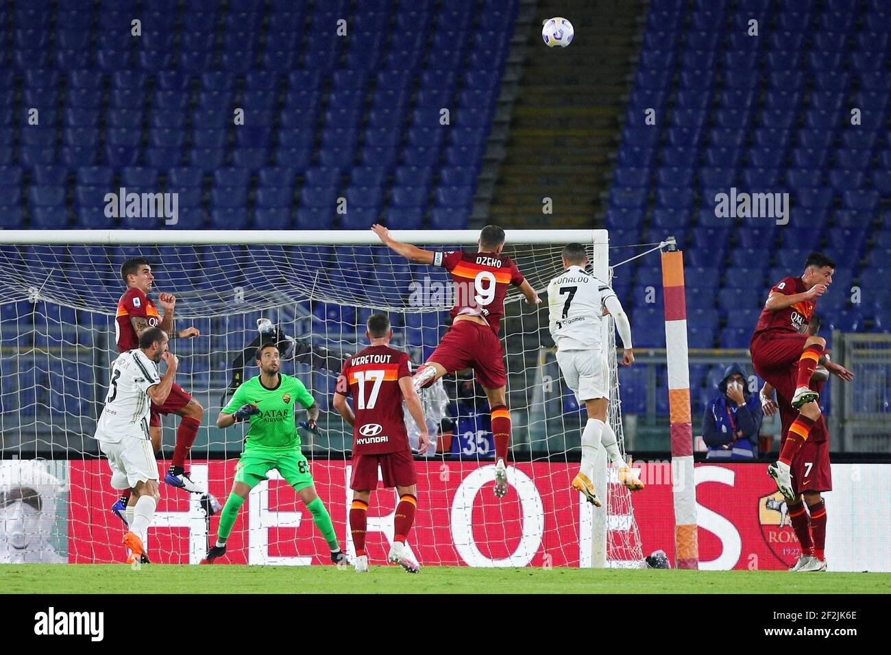 Ronaldo juventus roma header hi-res stock photography and images - Alamy