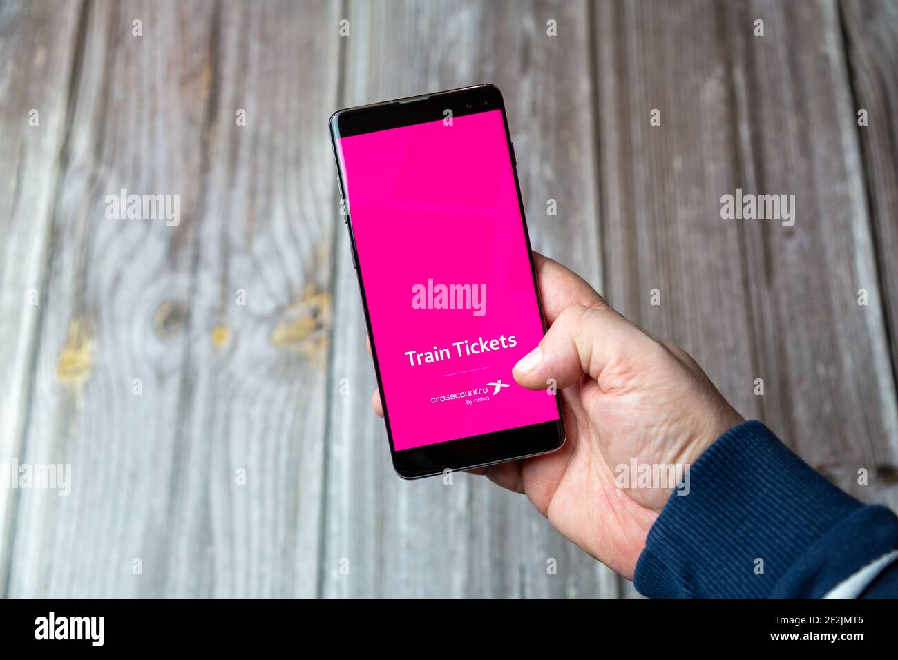 Aviva mobile app hi-res stock photography and images - Alamy