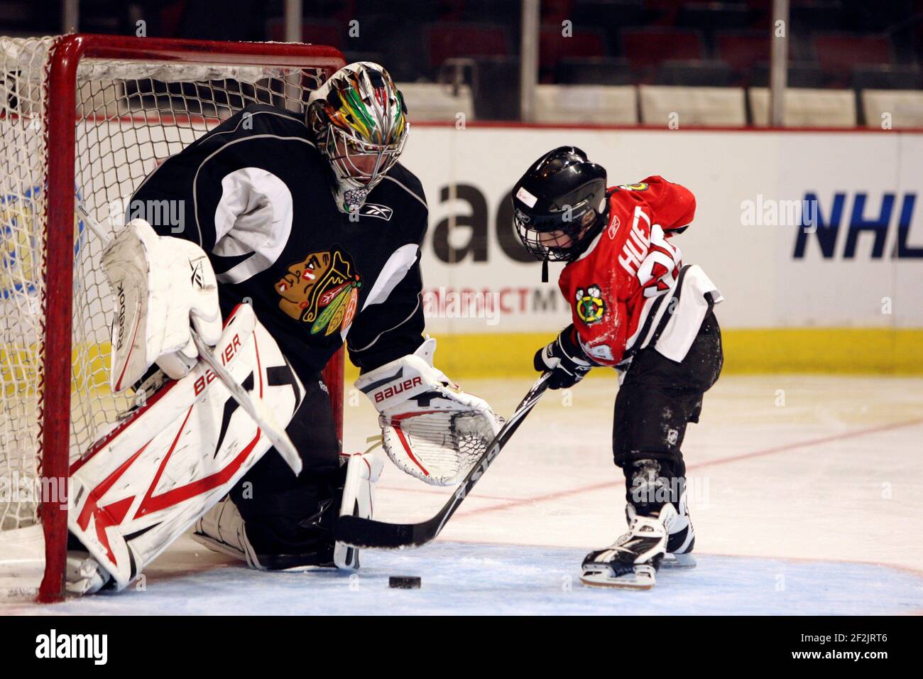 ICE HOCKEY - CRISTOBAL HUET / CHICAGO BLACHAWKS - CHICAGO (USA) - 30/05 ...
