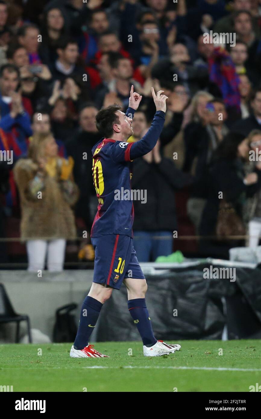 Barcelona s lionel messi celebrates scoring hi-res stock photography ...