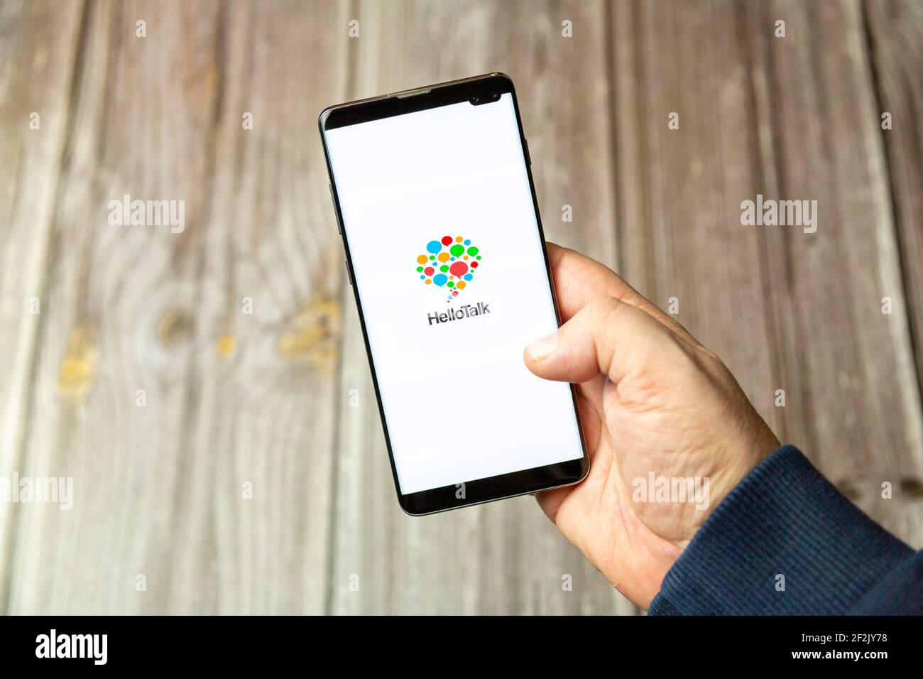 Hellotalk hi-res stock photography and images - Alamy