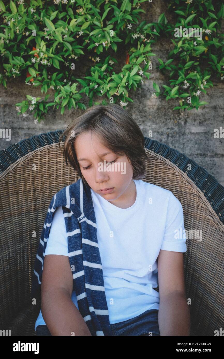 Male tween hi-res stock photography and images - Alamy