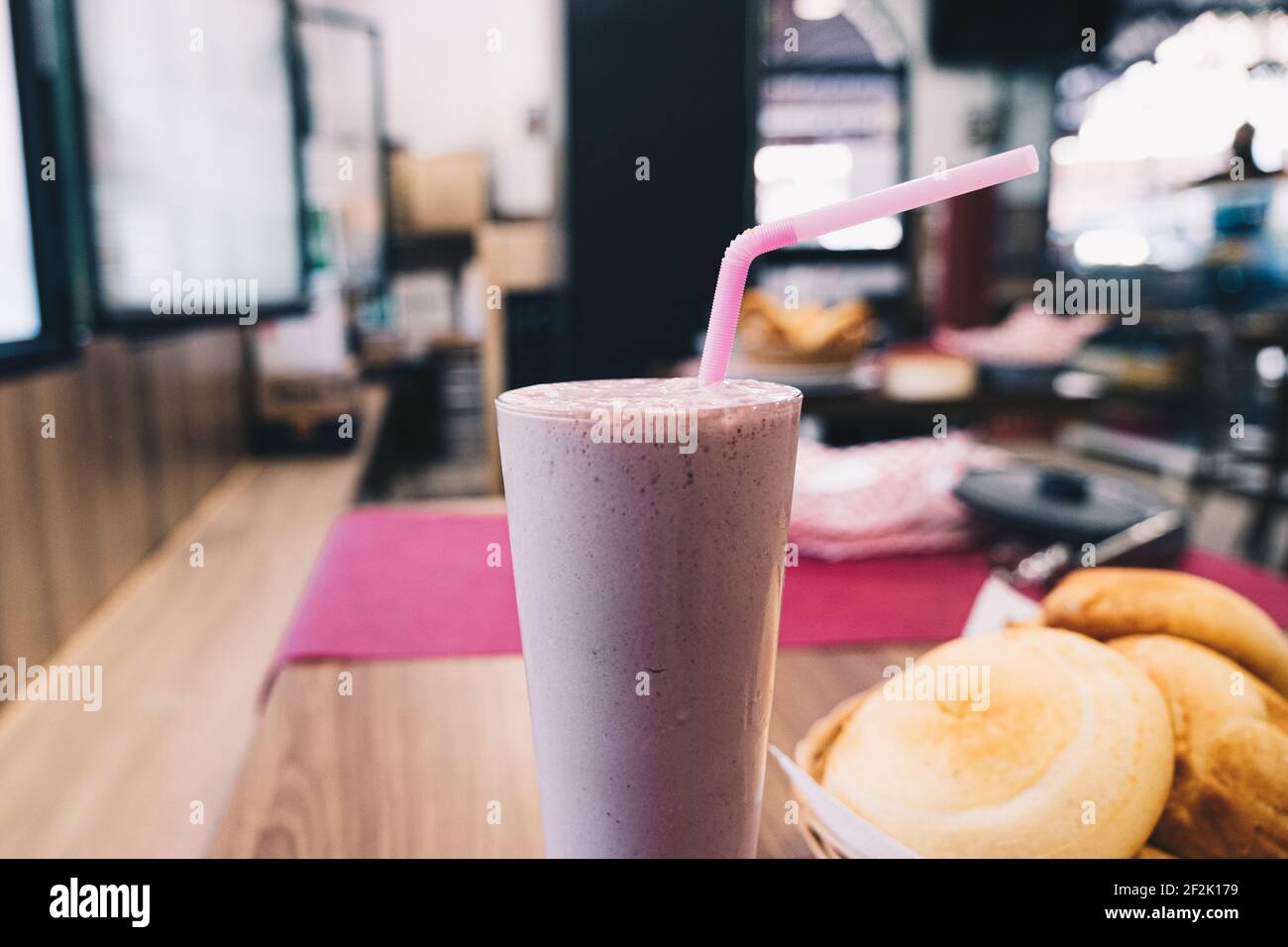 Shake restaurant hi-res stock photography and images - Alamy