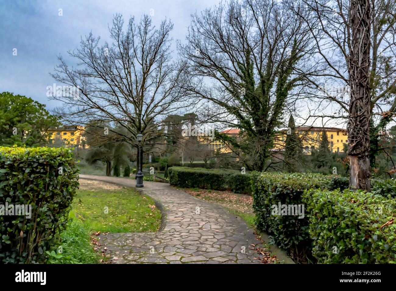 Paved public footpath hi-res stock photography and images - Alamy