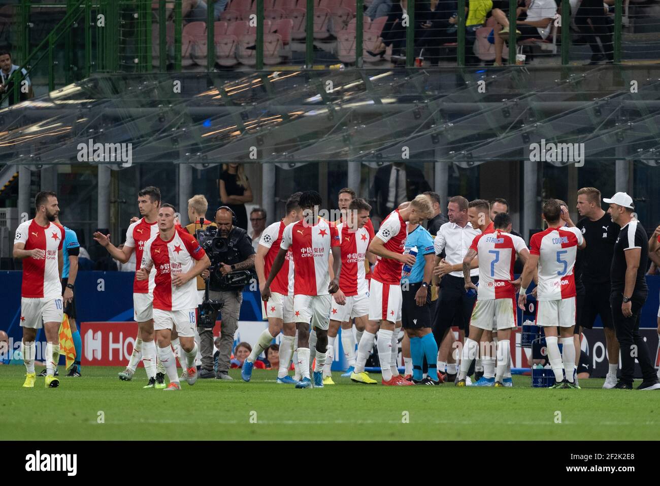 Slavia praha team hi-res stock photography and images - Alamy