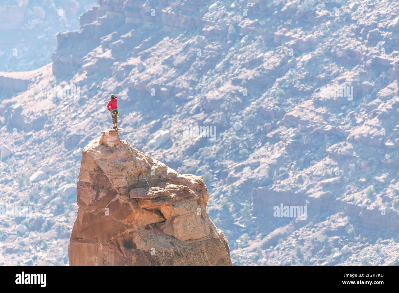 Pinnacle peak hi-res stock photography and images - Alamy