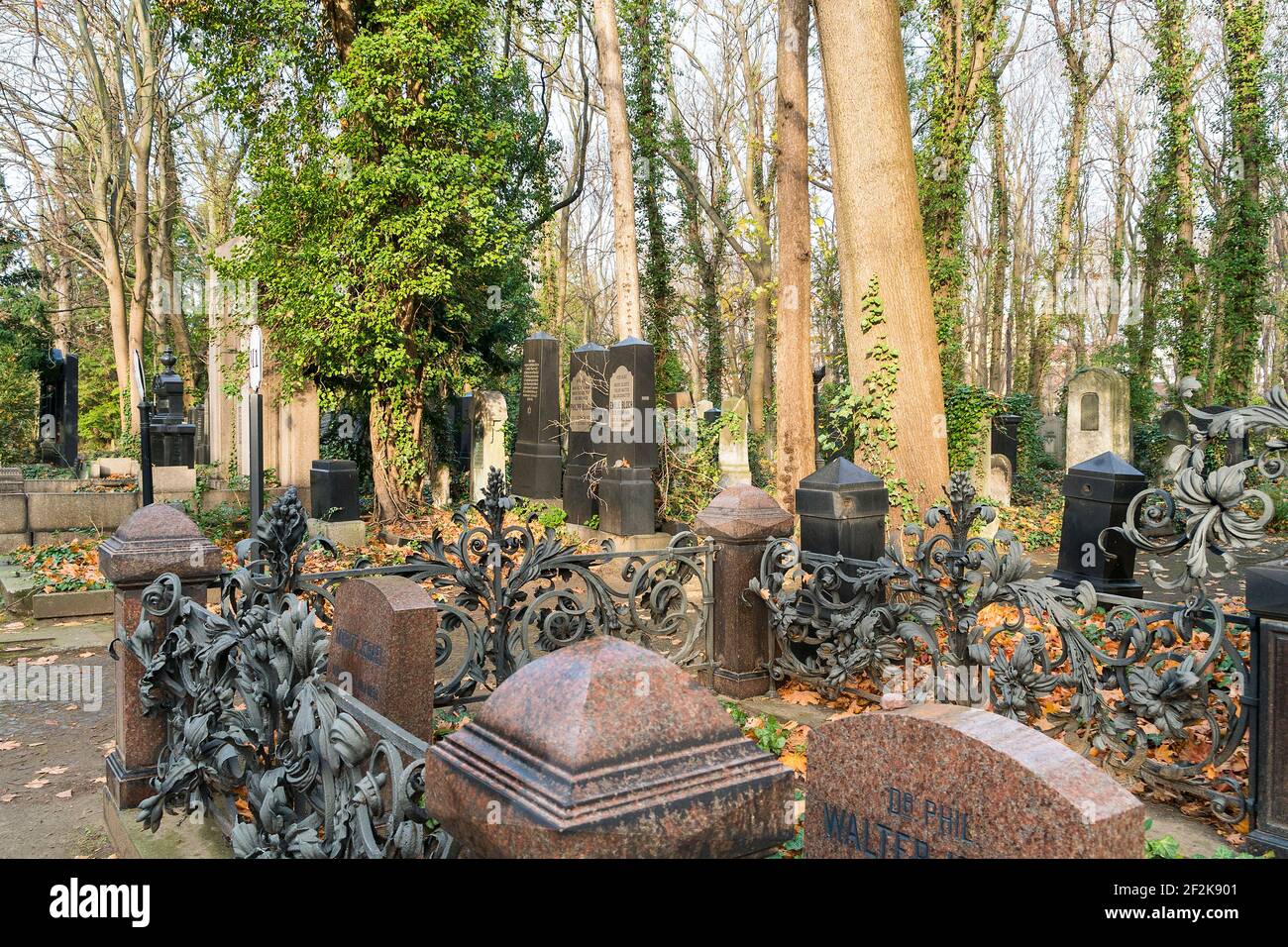 Berlin, Jewish cemetery Berlin Weissensee, field M1, neo-Baroque ...