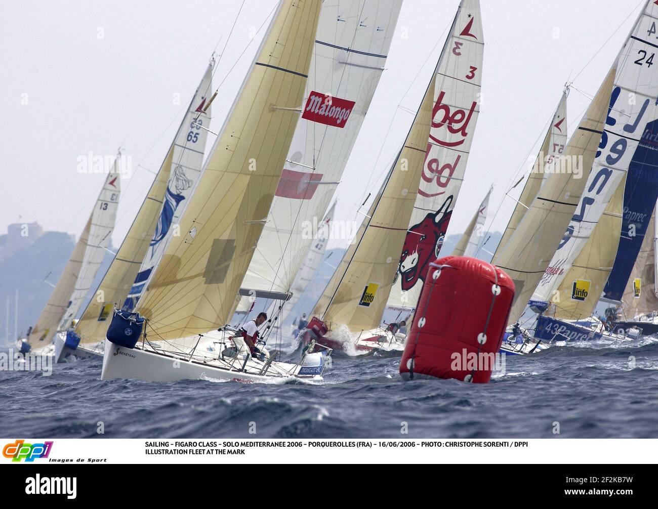 100 classe hi-res stock photography and images - Alamy