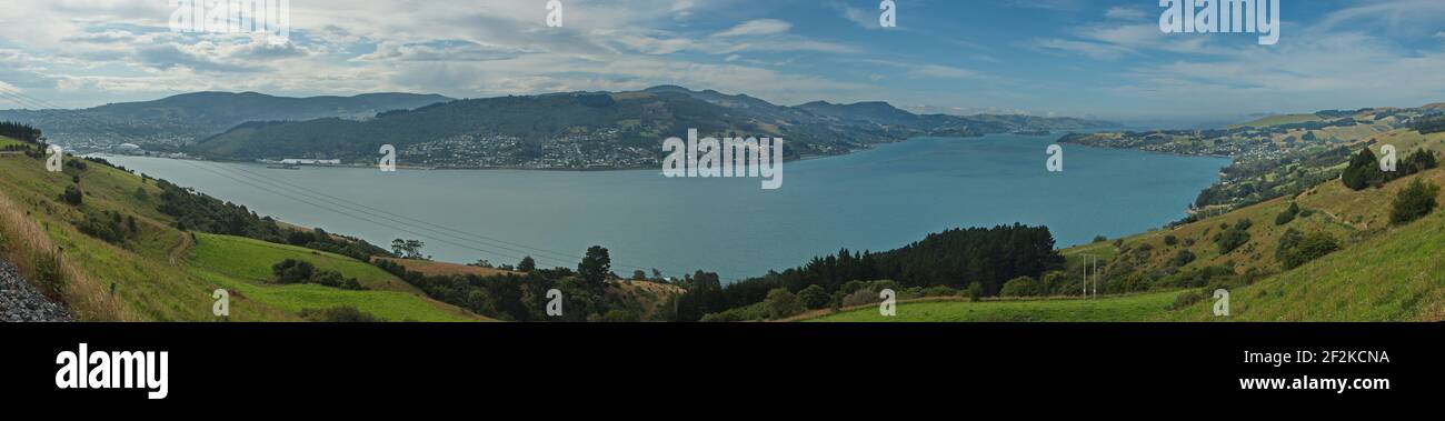 Panoramic view of Dunedin, Otago from High Cliff Road on South Island ...