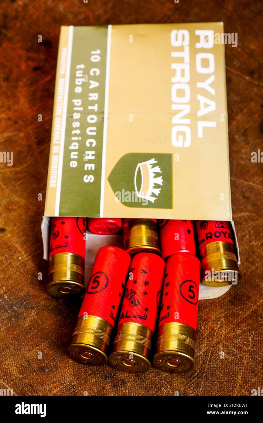 Rifle ammunitions hi-res stock photography and images - Alamy