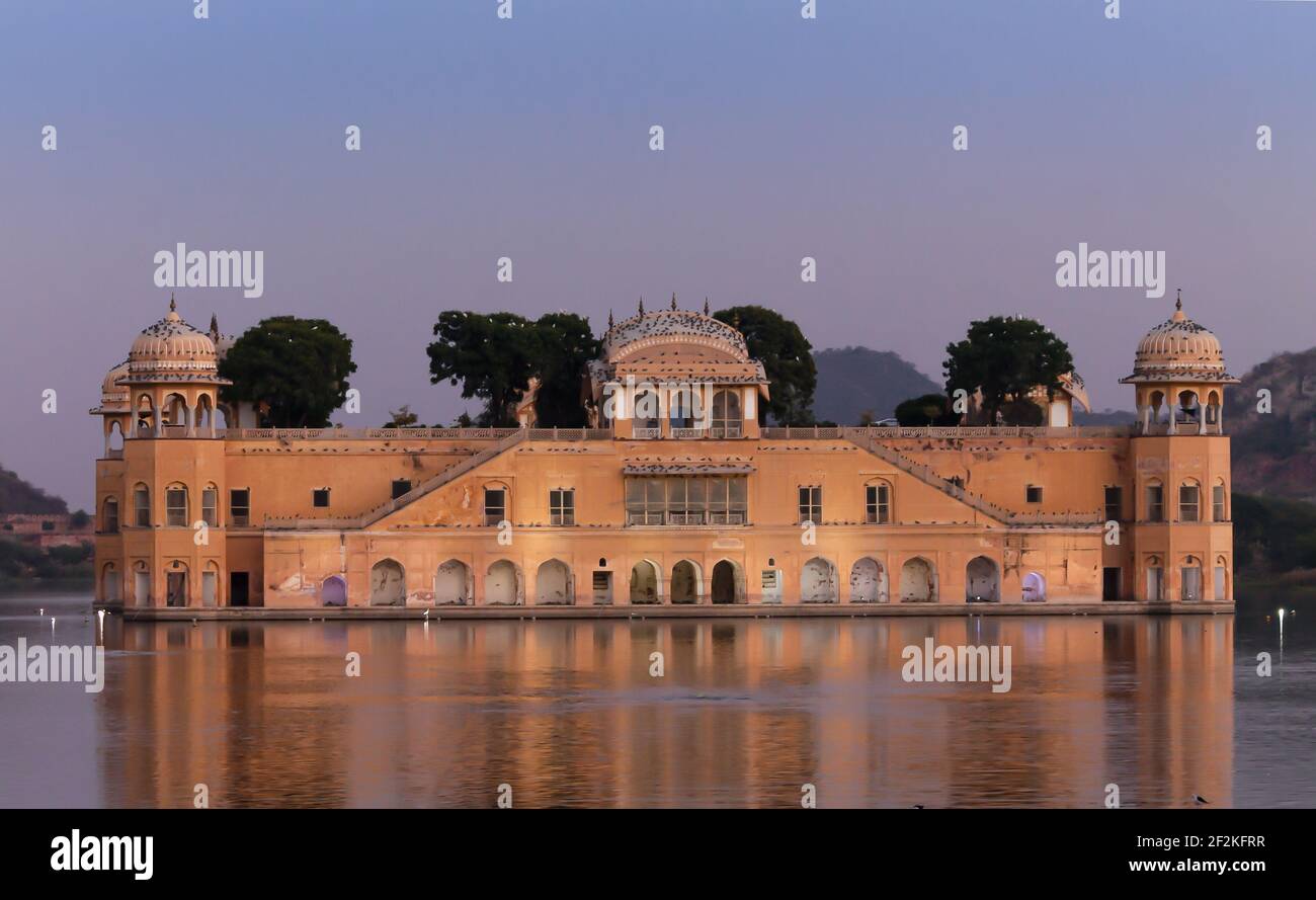 Evening View Of Jal Mahal In The Middle Of The Man Sagar Lake Stock ...