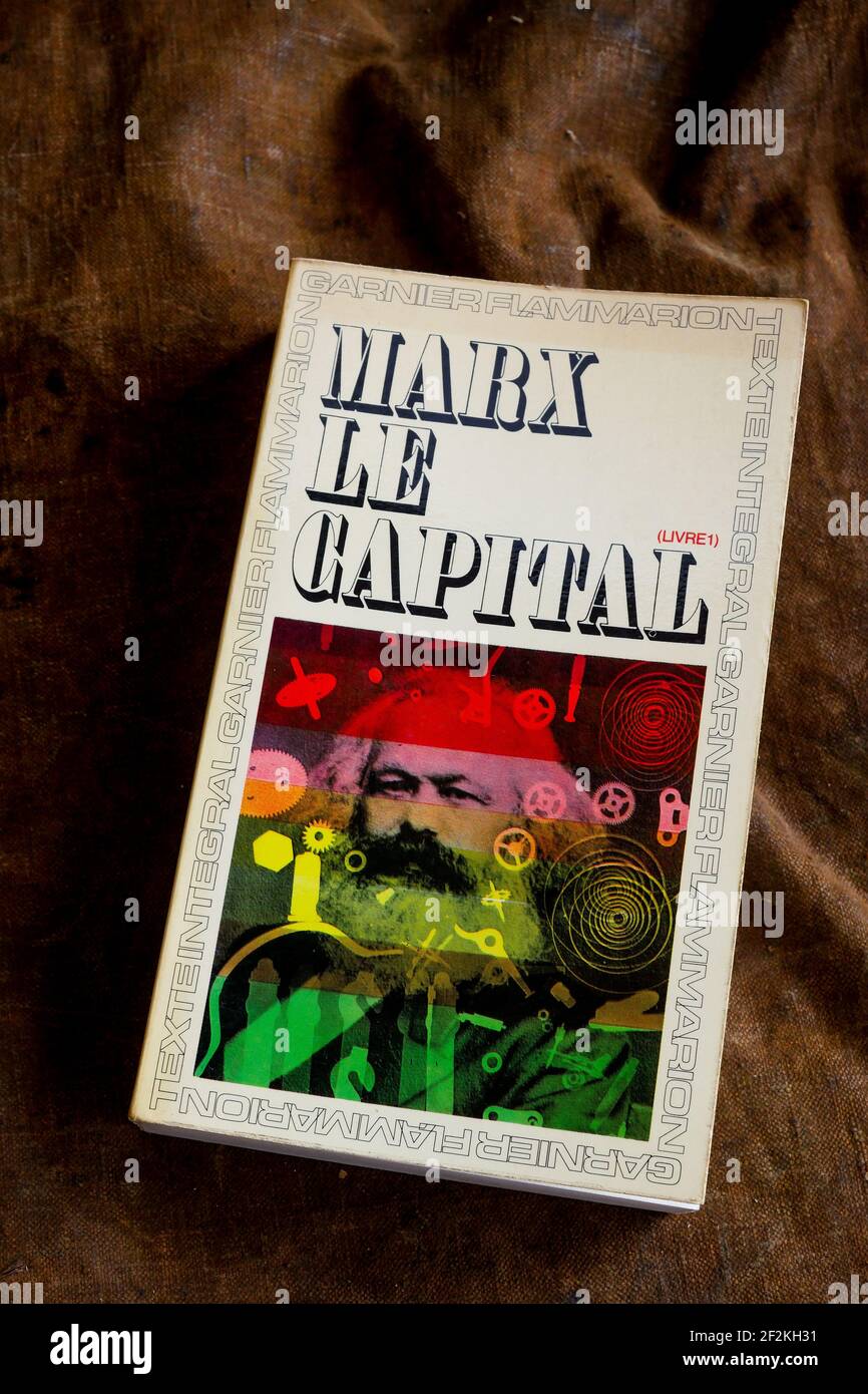 Cover of Le Capital, book written by Karl Marx, France Stock Photo - Alamy