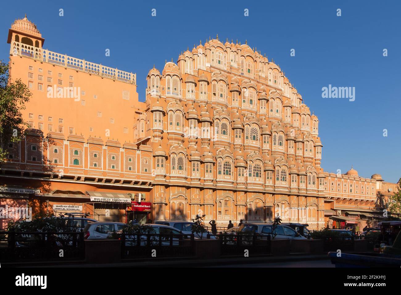 Horizontal View Of Hawa Mahal From The Street Stock Photo - Alamy