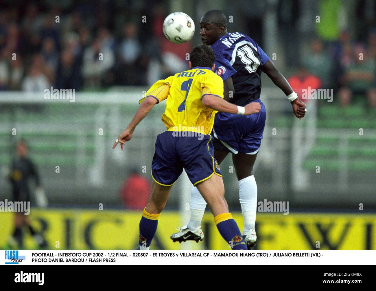 FOOTBALL - INTERTOTO CUP 2002 - 1/2 FINAL - 020807 - ES TROYES v ...