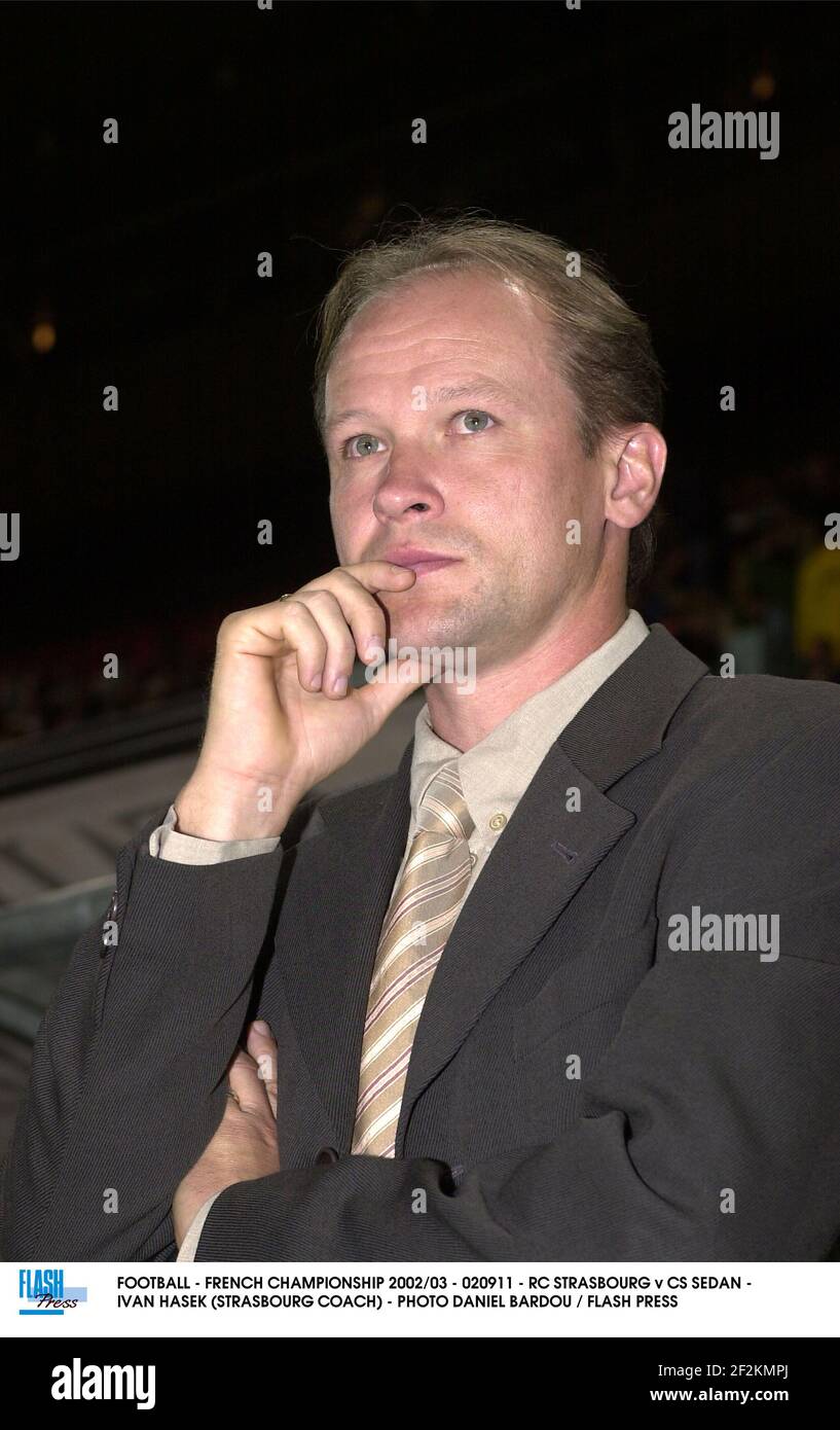 FOOTBALL - FRENCH CHAMPIONSHIP 2002/03 - 020911 - RC STRASBOURG v CS ...