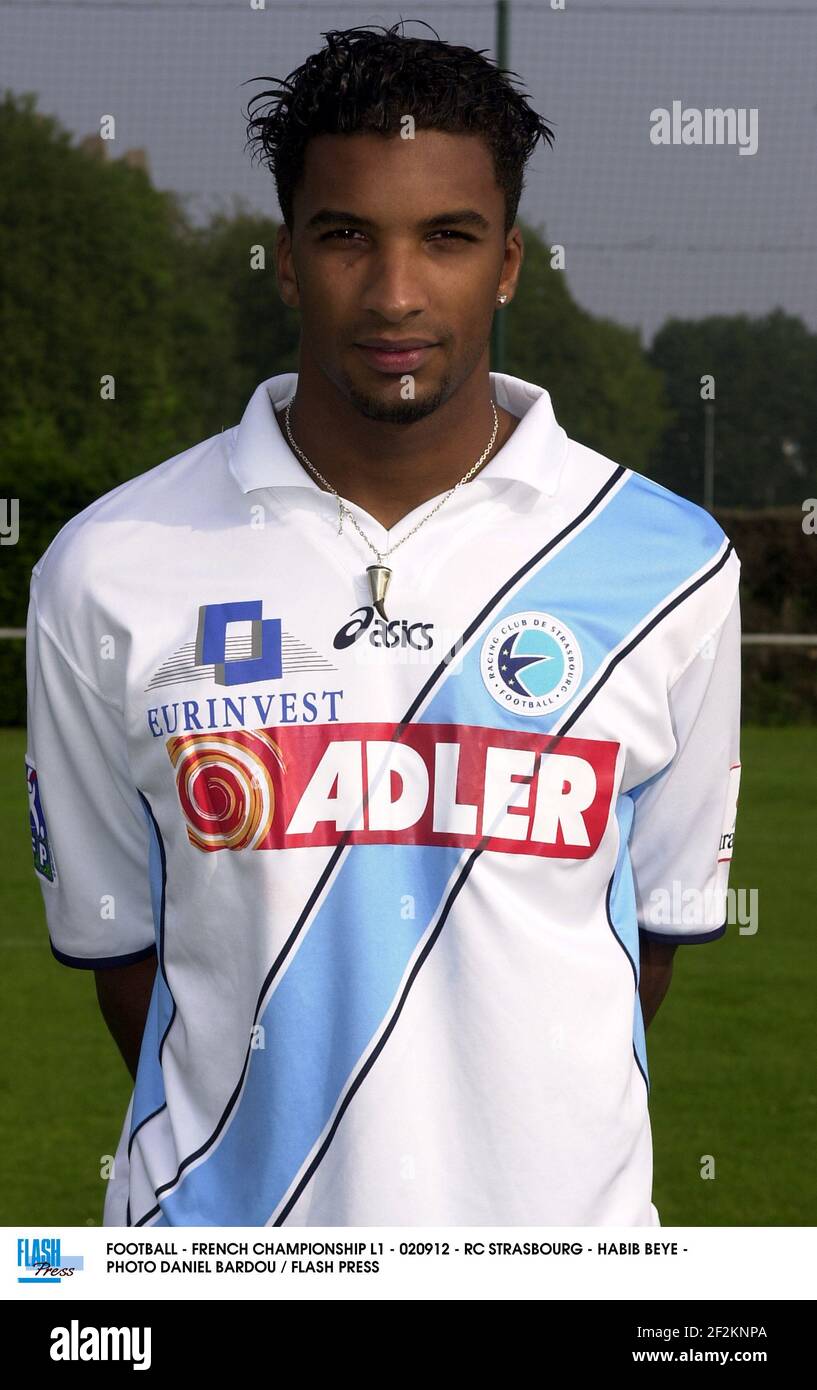 FOOTBALL - FRENCH CHAMPIONSHIP L1 - 020912 - RC STRASBOURG - HABIB BEYE ...