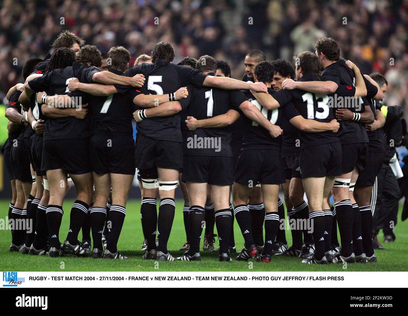 RUGBY - TEST MATCH 2004 - 27/11/2004 - FRANCE v NEW ZEALAND - TEAM NEW ...