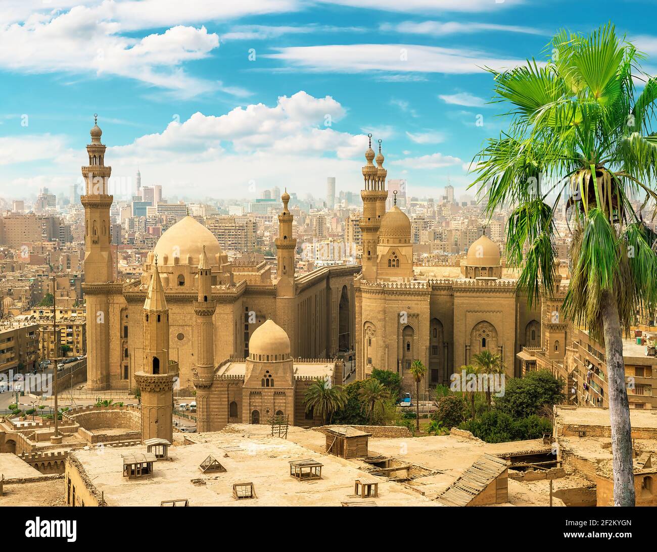 Mosque sultan hassan hi-res stock photography and images - Alamy