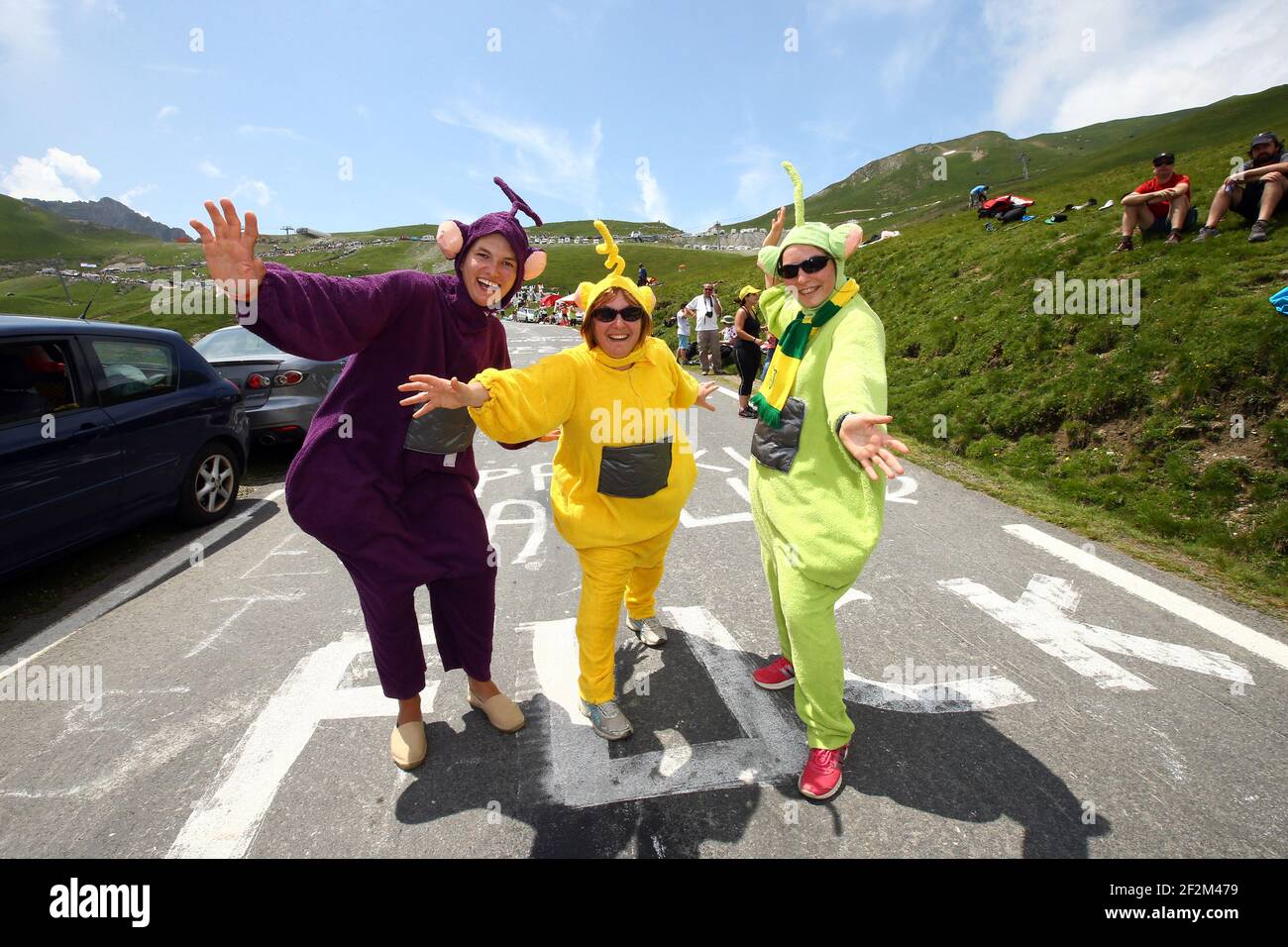 Maxime, Stephanie (costume designer) and Lucie came from Saint George ...