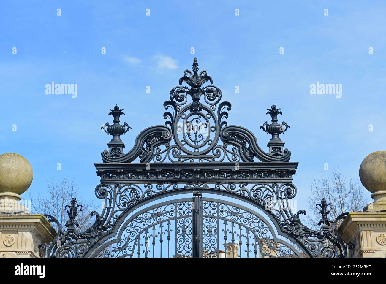 The Breakers is a Vanderbilt Mansion in Gilded Age with Neo Italian ...