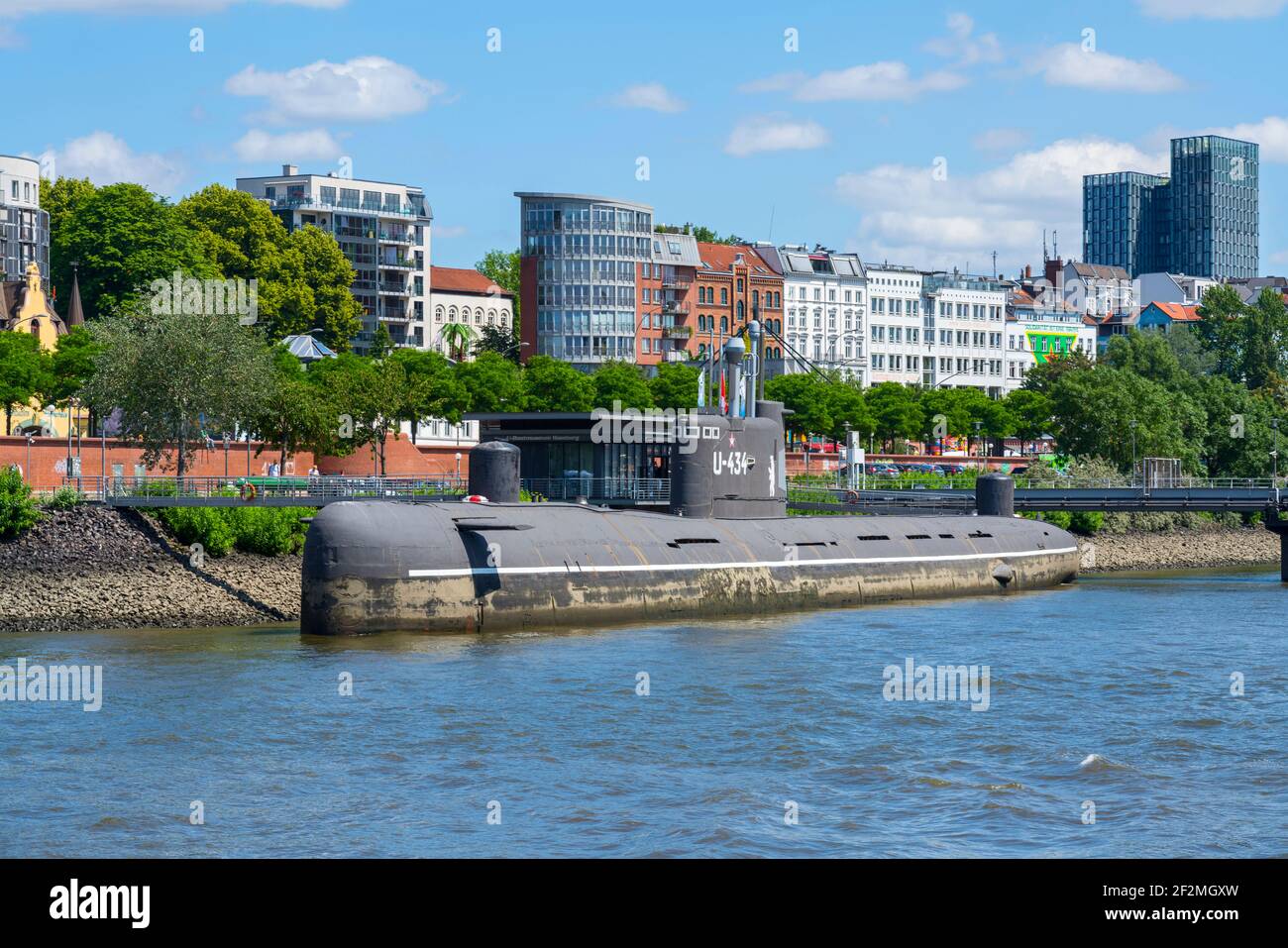 Germany, Hamburg, museum ship, U-434 U-Bootmuseum Hamburg, St. Pauli ...