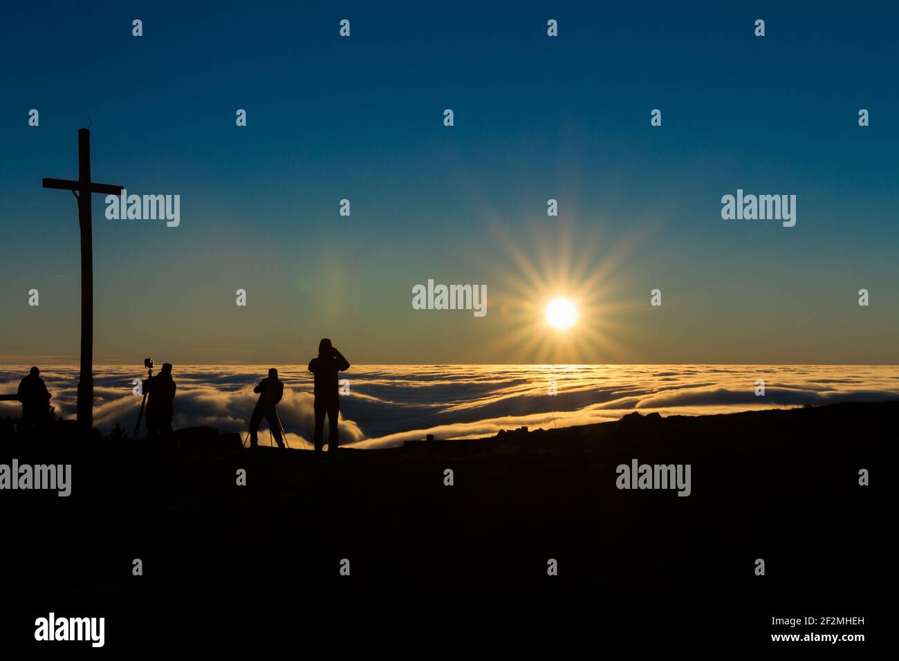 Sunrise inversion jested mountain hi-res stock photography and images ...