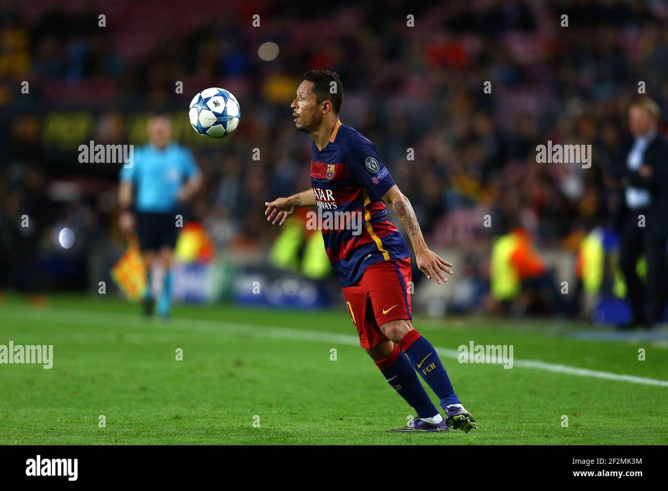 Adriano of FC Barcelona during the UEFA Champions League Group E ...