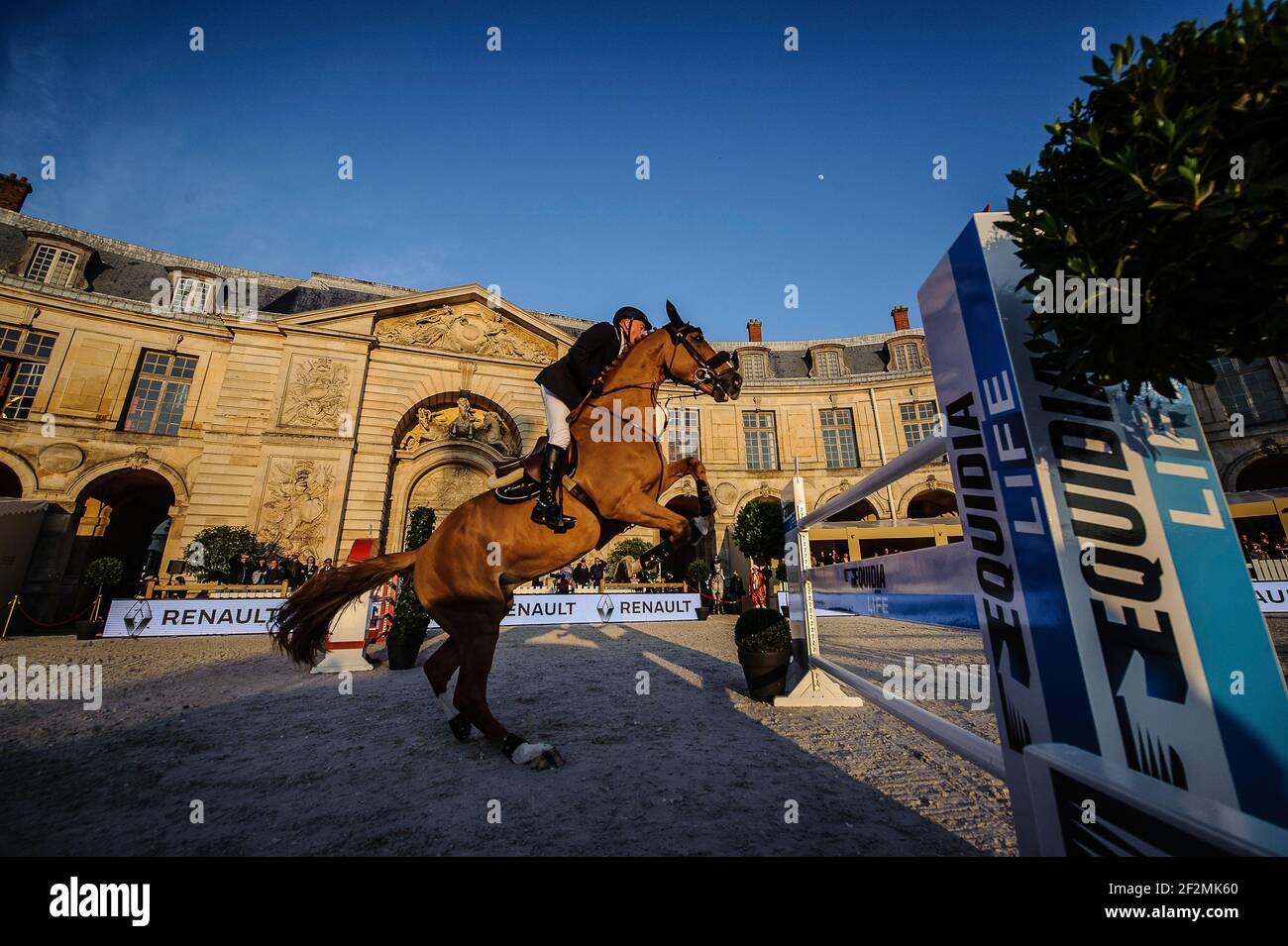 Stables versailles hi-res stock photography and images - Alamy