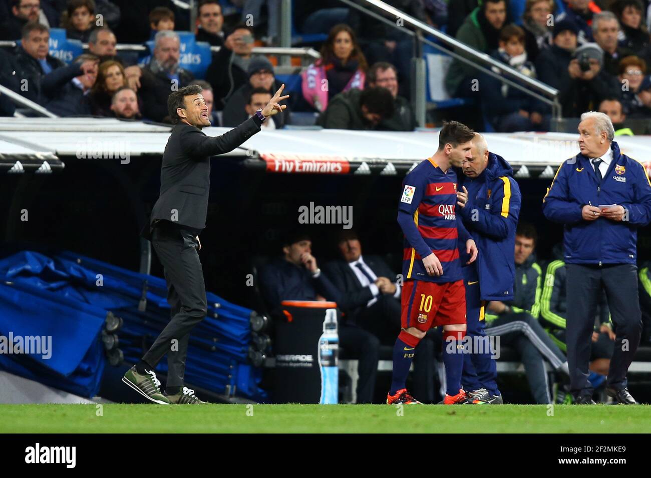 Lionel messi of barcelona gestures hi-res stock photography and images ...