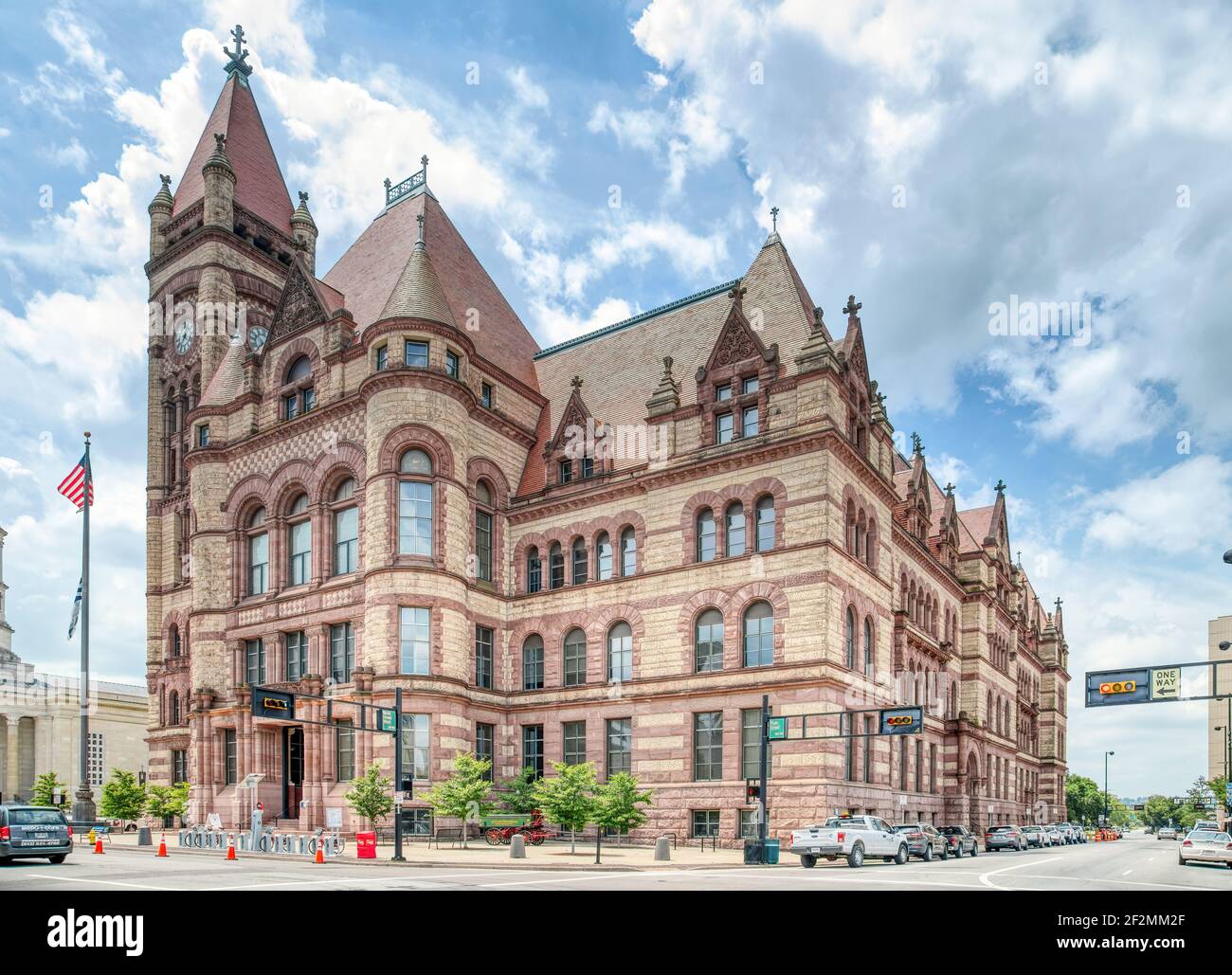 Cincinnati City Hall, seat of the municipal government, was built in ...