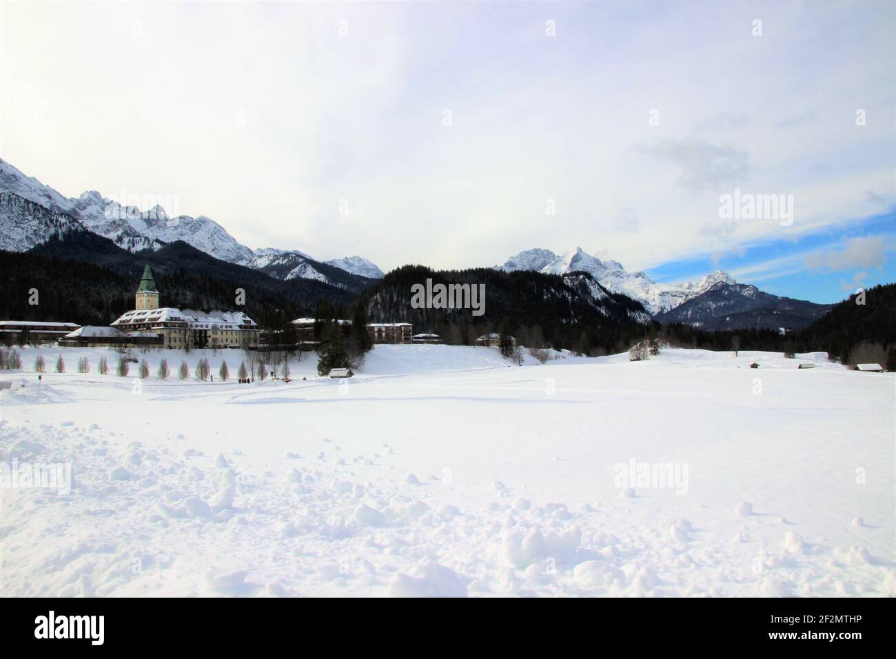 Winter hike elmau mountain hi-res stock photography and images - Alamy