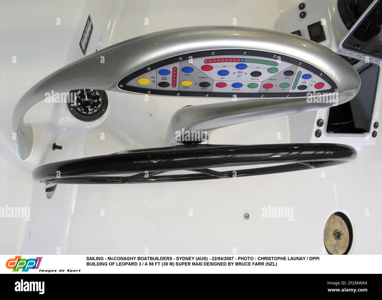 Sailing bruce farr designed farr hi-res stock photography and images ...