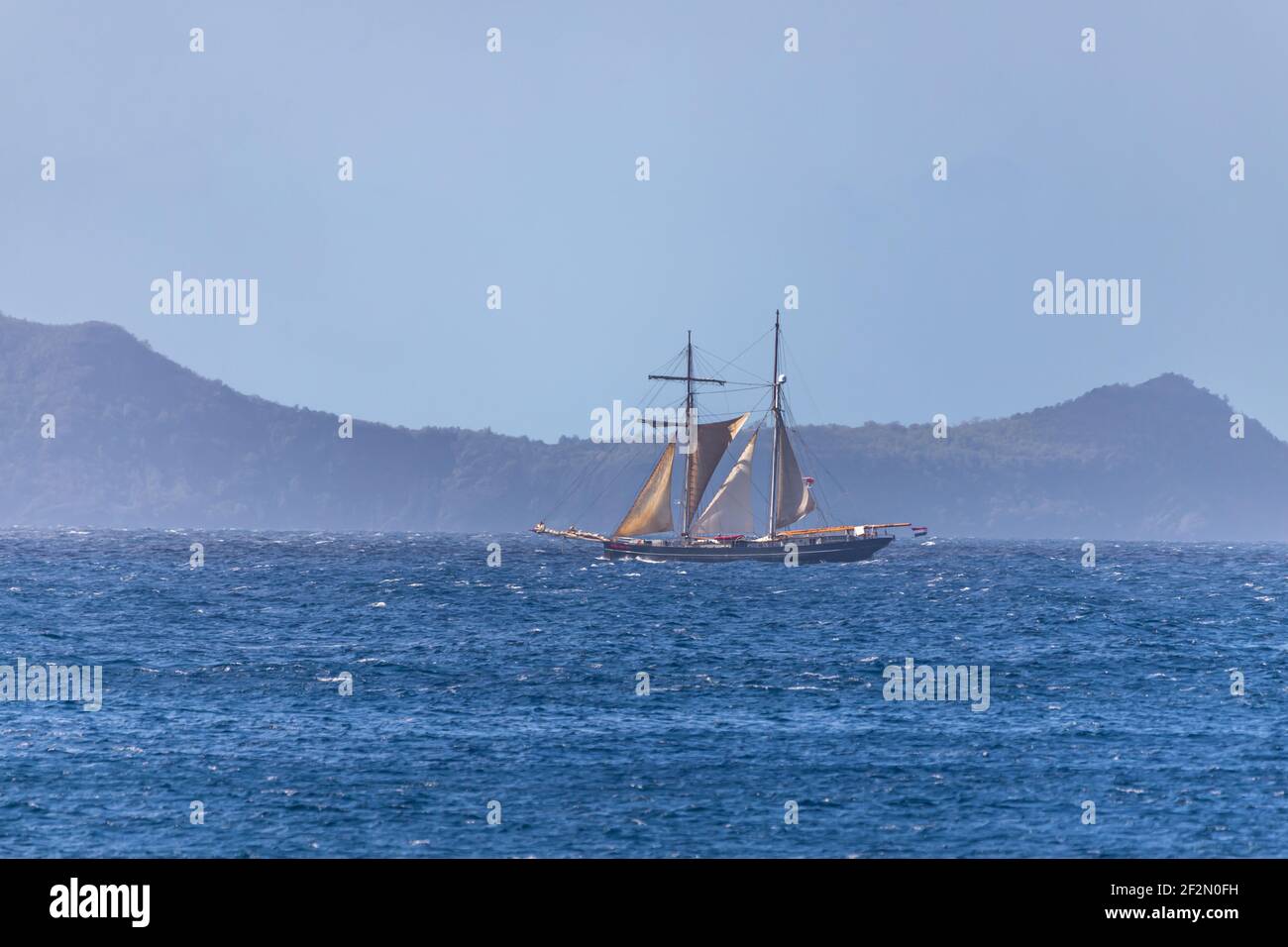 Caribbean sea water schooner cruise hi-res stock photography and images ...