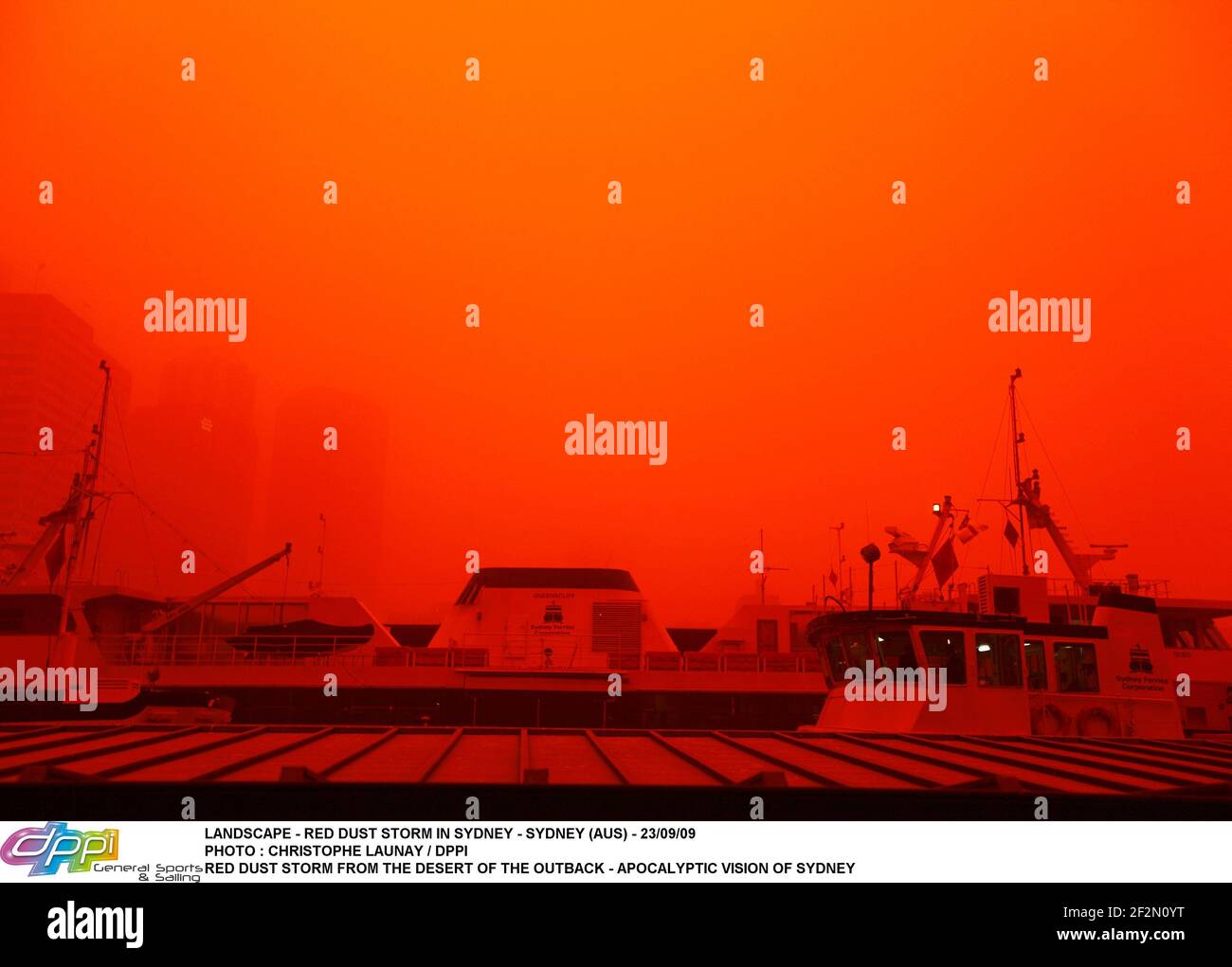 Red dust storm 2009 hi-res stock photography and images - Alamy