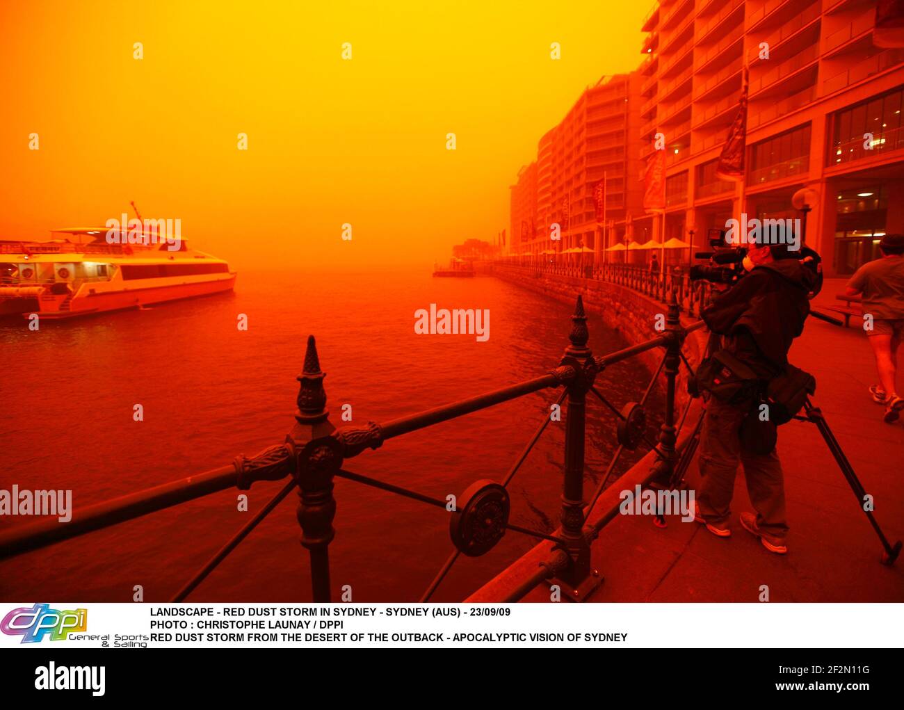LANDSCAPE - RED DUST STORM IN SYDNEY - SYDNEY (AUS) - 23/09/09PHOTO ...