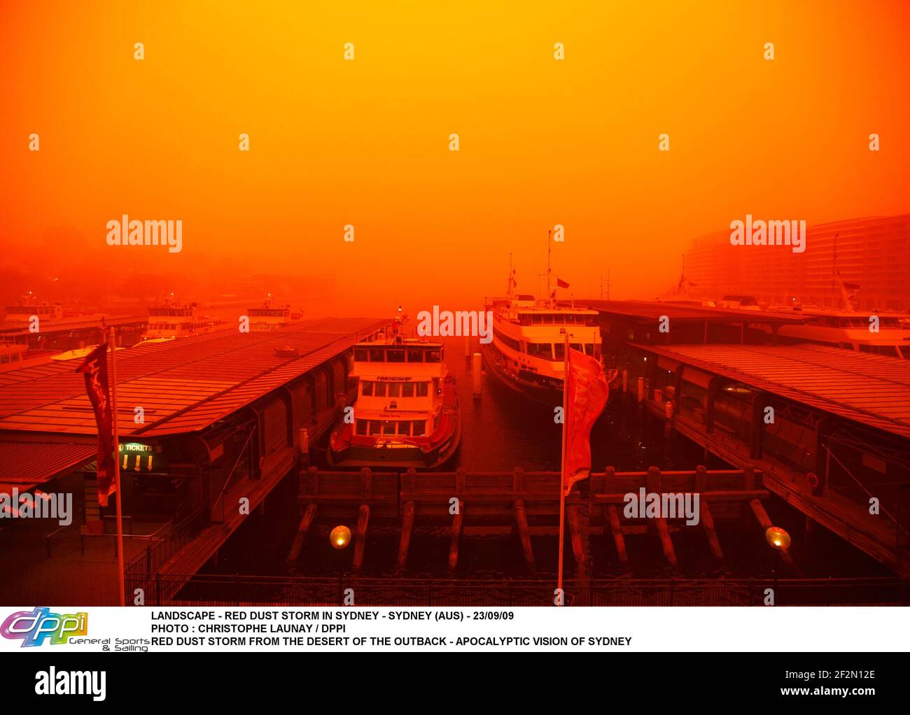 Red dust storm 2009 hi-res stock photography and images - Alamy