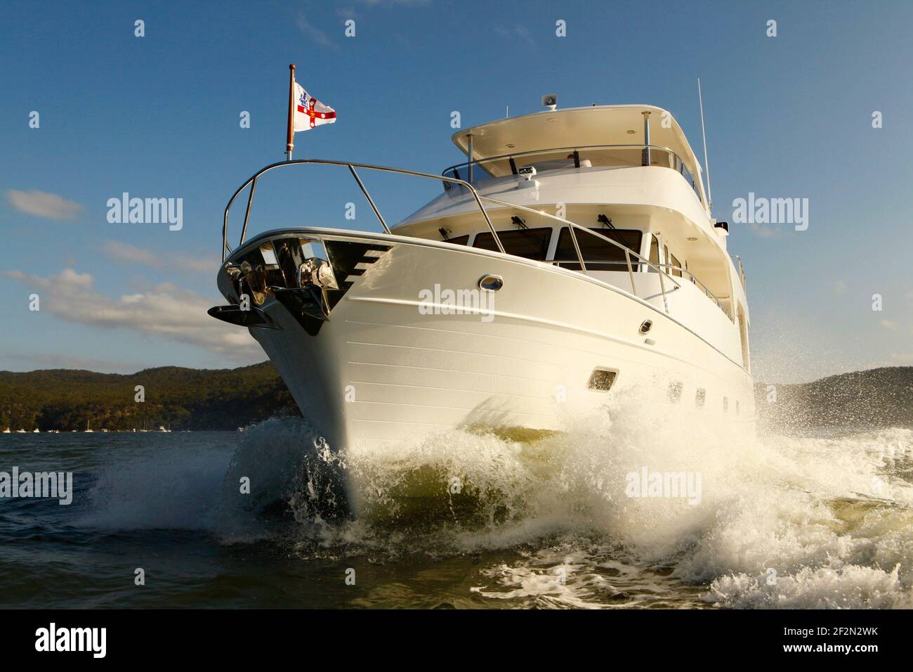 MOTOR YACHTING - OUTER REEF 63 - PITTWATER (AUS) - 04/2009PHOTO ...