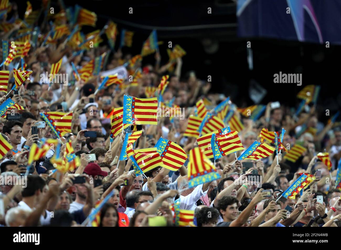 Valencia cf flags hi-res stock photography and images - Alamy