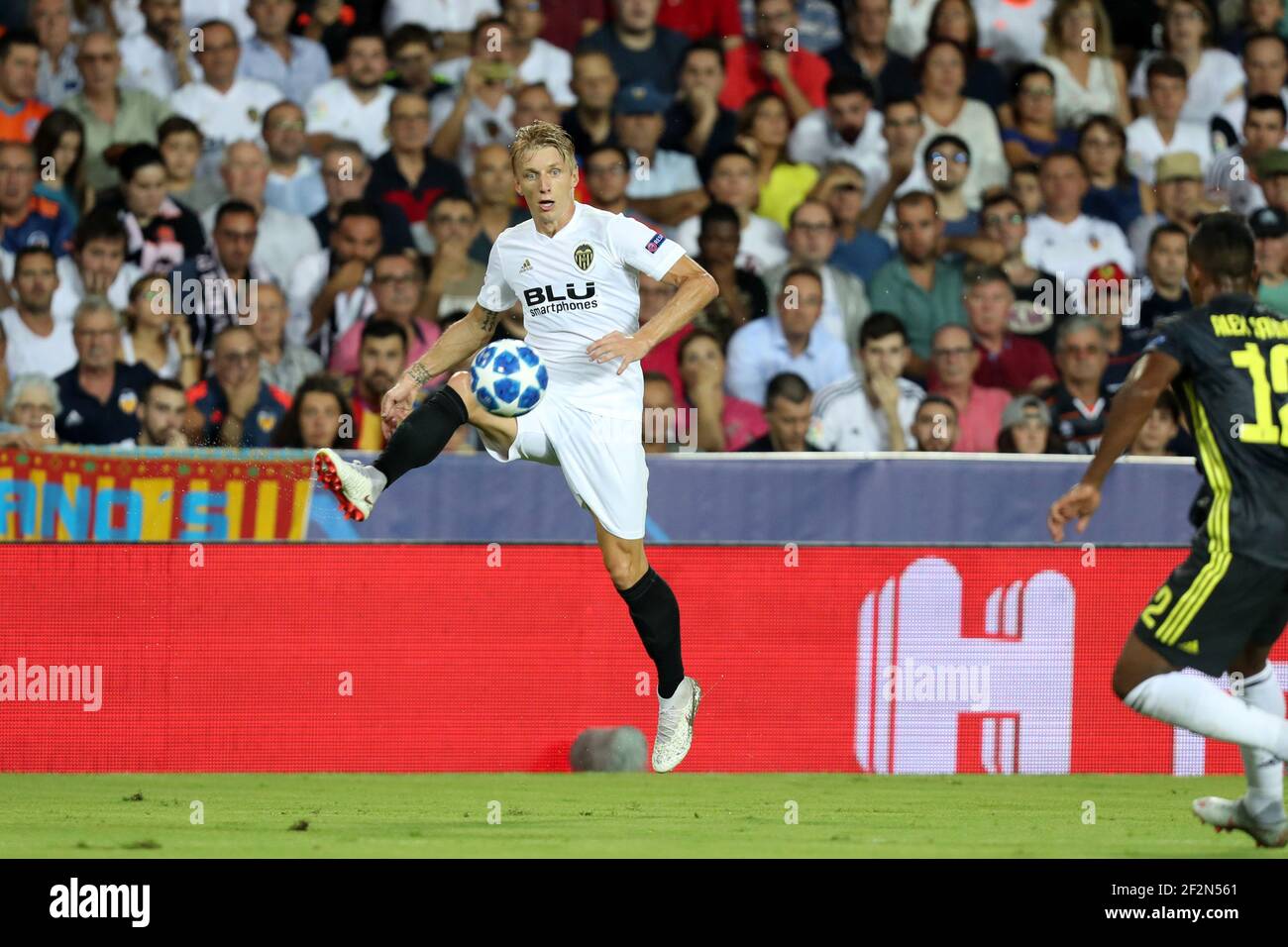 Daniel wass de valence hi-res stock photography and images - Alamy