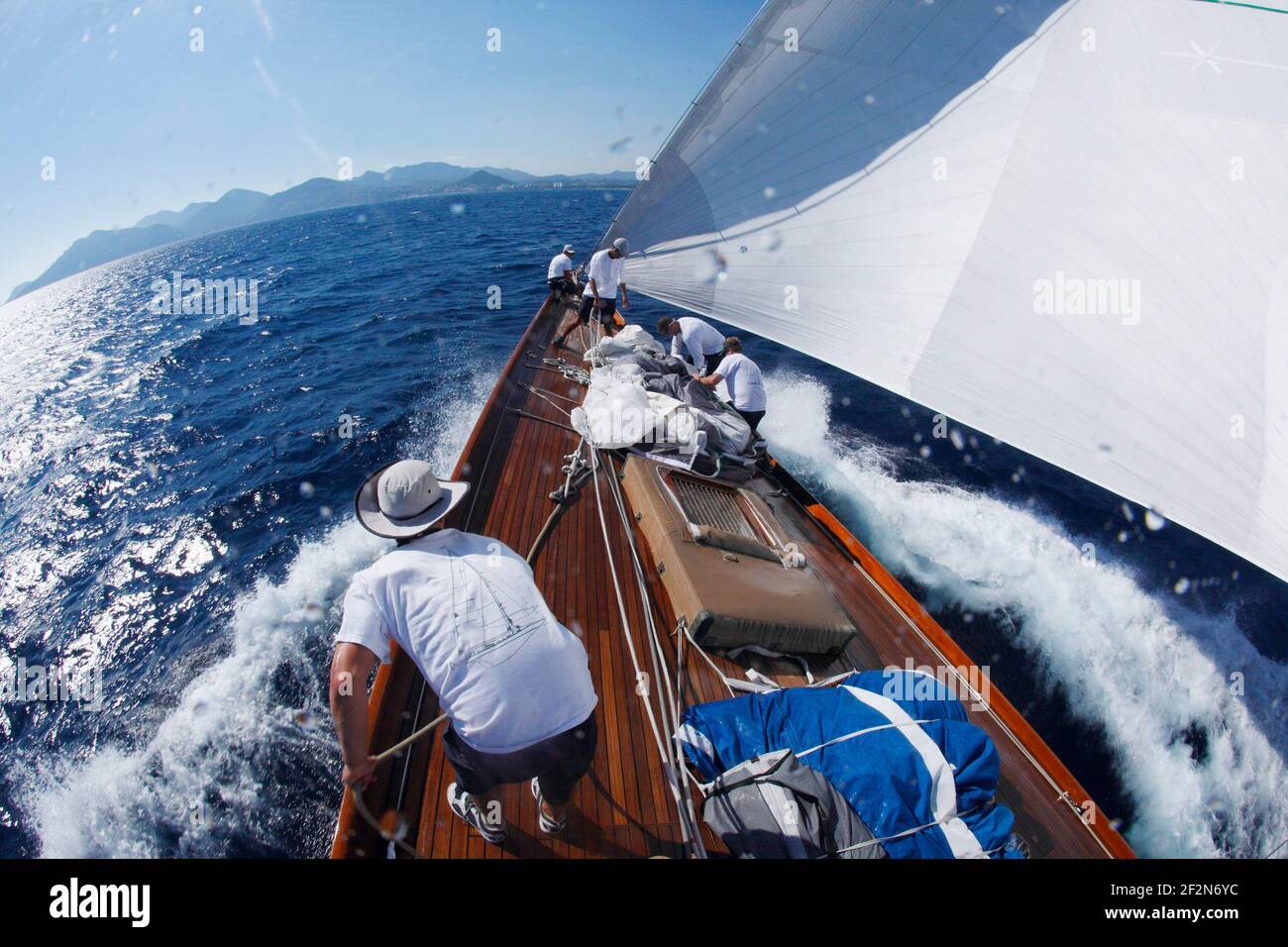 SAILING - On board Shamrock V (JK3) during the Regates Royales in ...