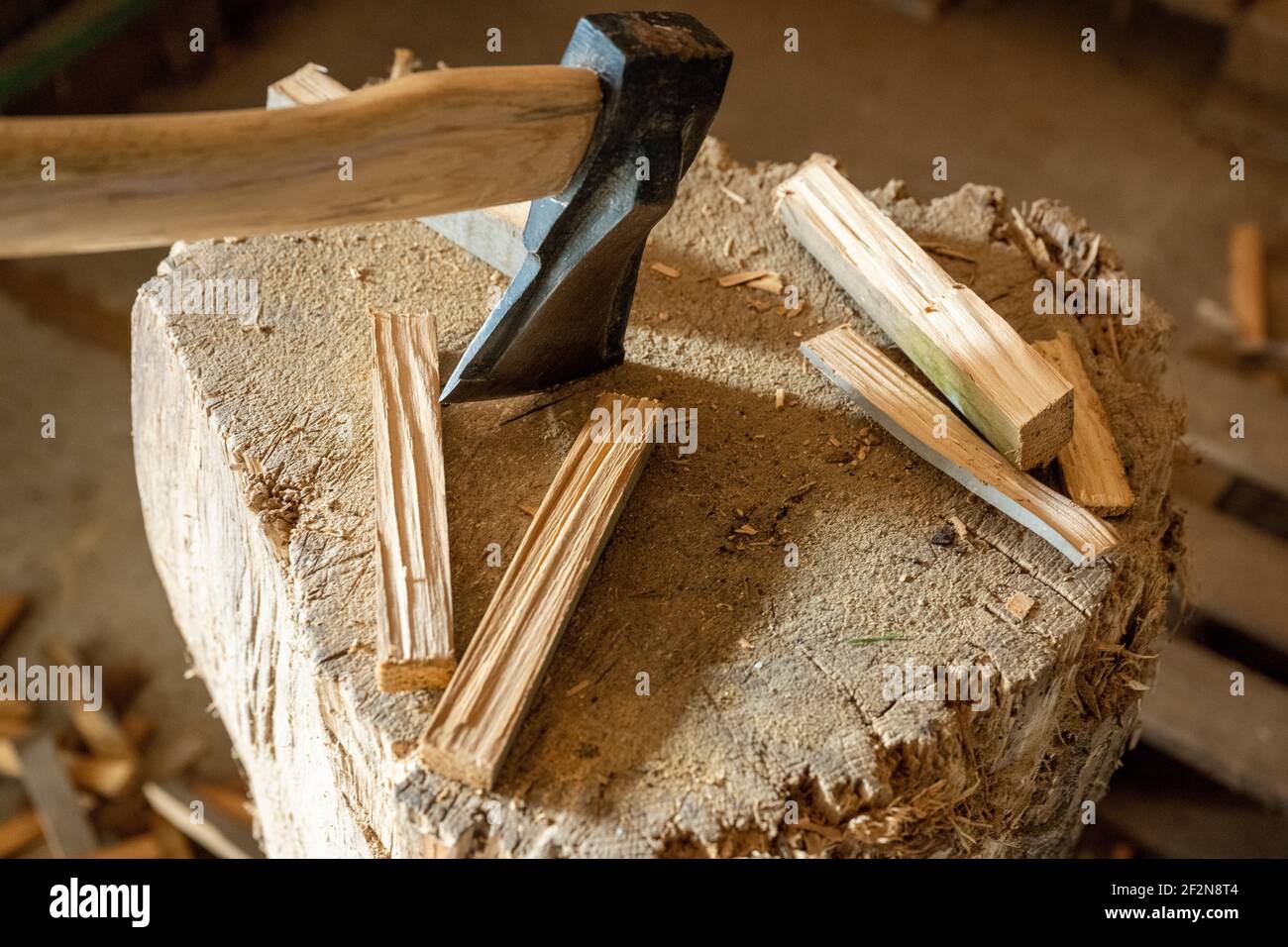 Split Block High Resolution Stock Photography and Images - Alamy