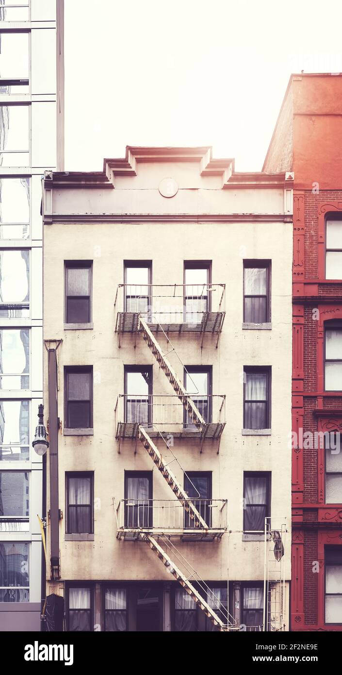 Tenement house new york hi-res stock photography and images - Alamy