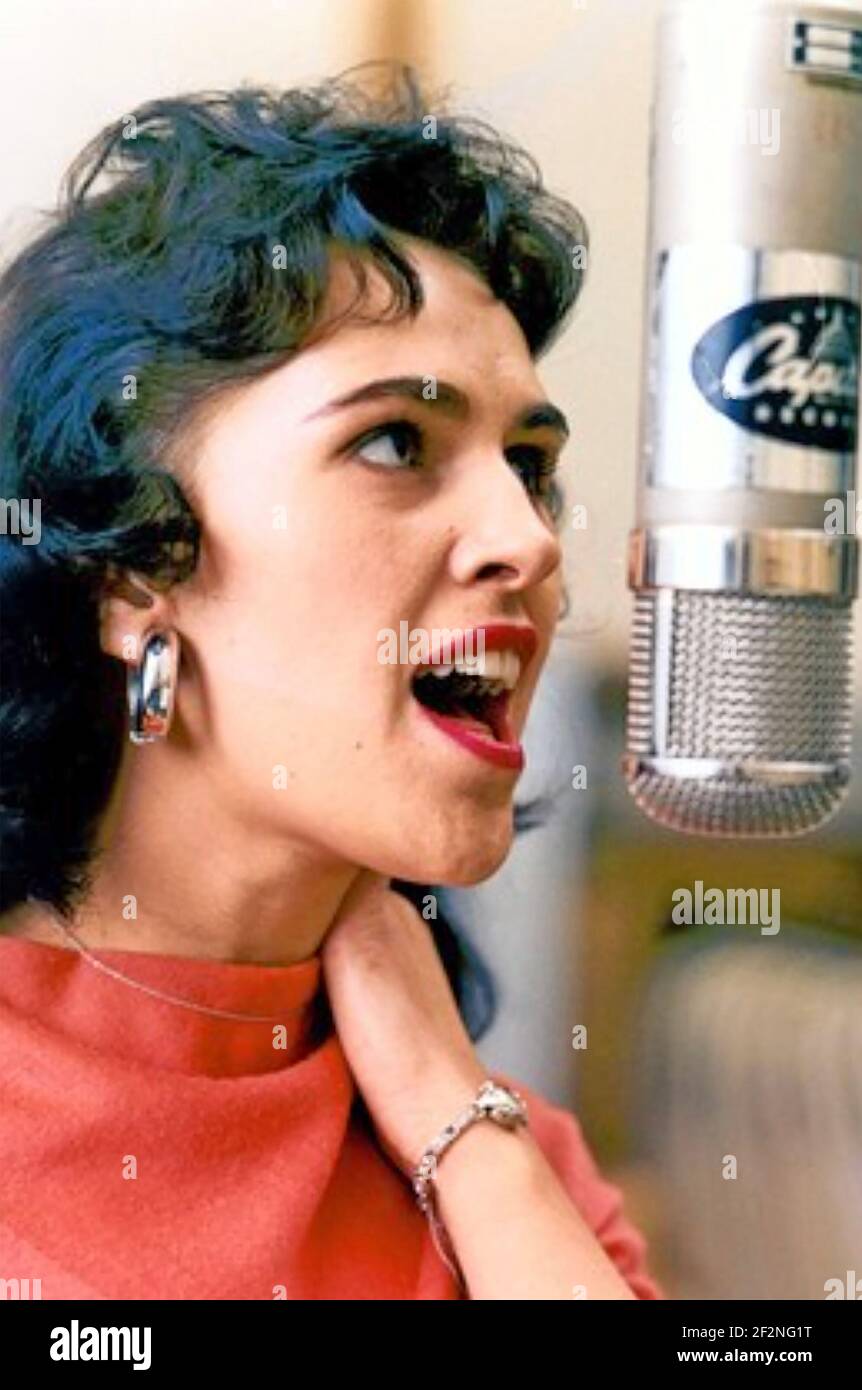 WANDA JACKSON Promotional photo of American rockabilly singer and ...