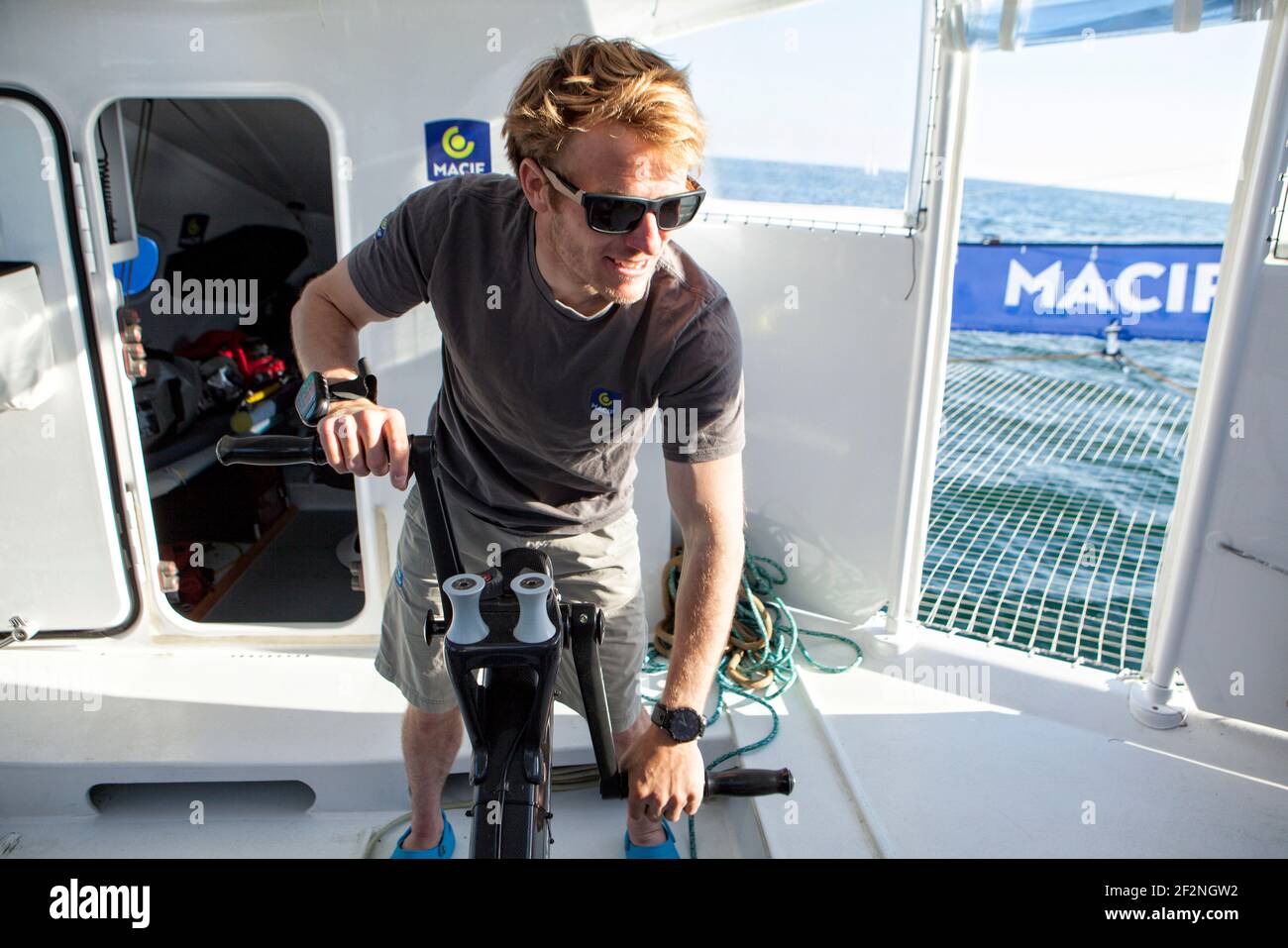 24 hours with French sailor François Gabart onboard his 100ft trimaran ...