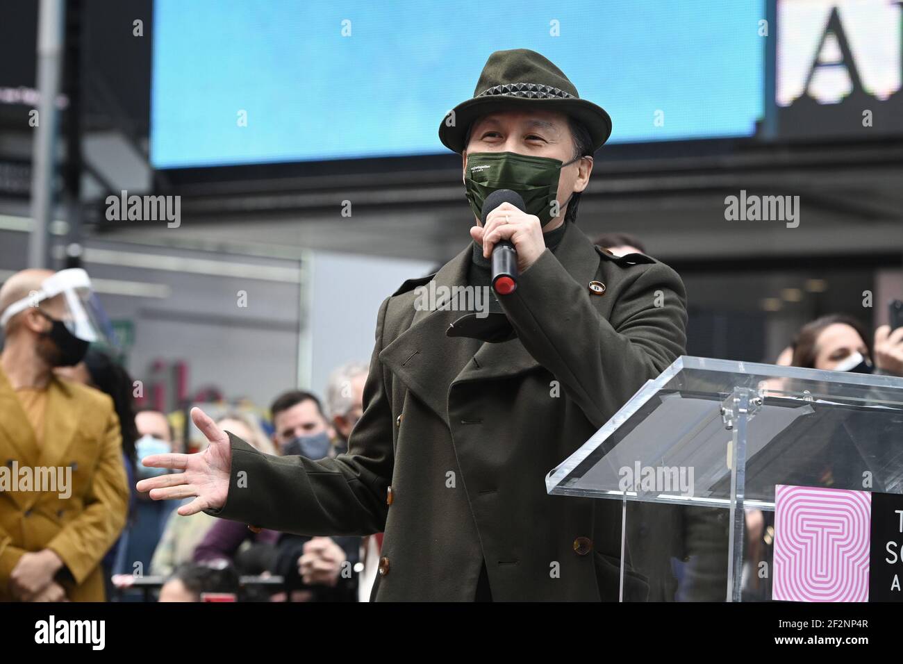 Anthony wong singer hi-res stock photography and images - Alamy