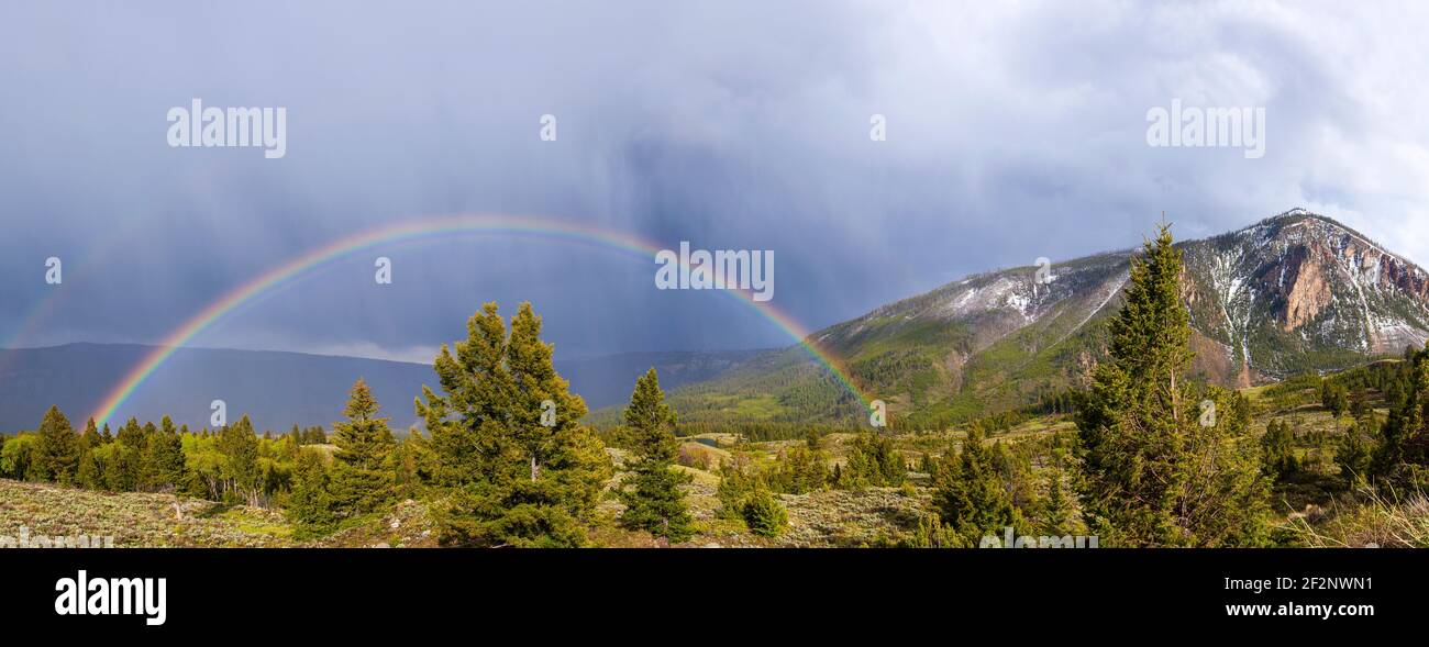 Panorama, USA, Yellowstone National Park, rainbow Stock Photo - Alamy