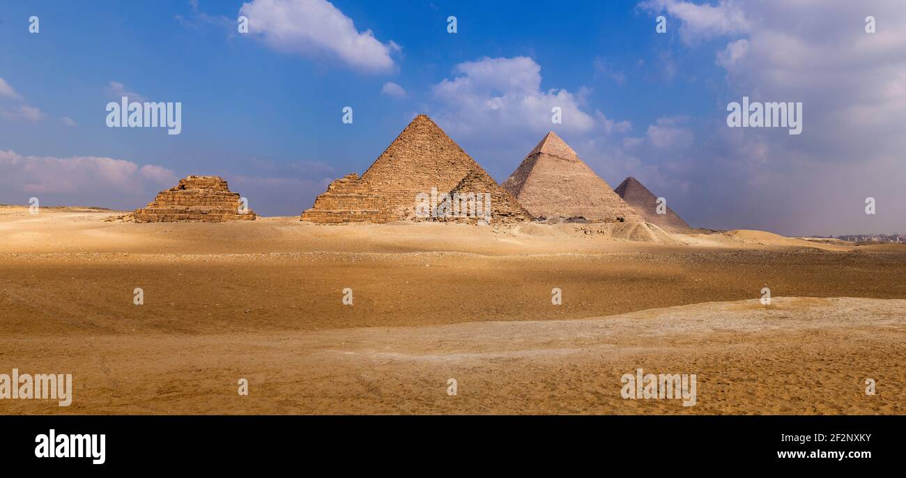 Great pyramid khufu chamber hi-res stock photography and images - Alamy