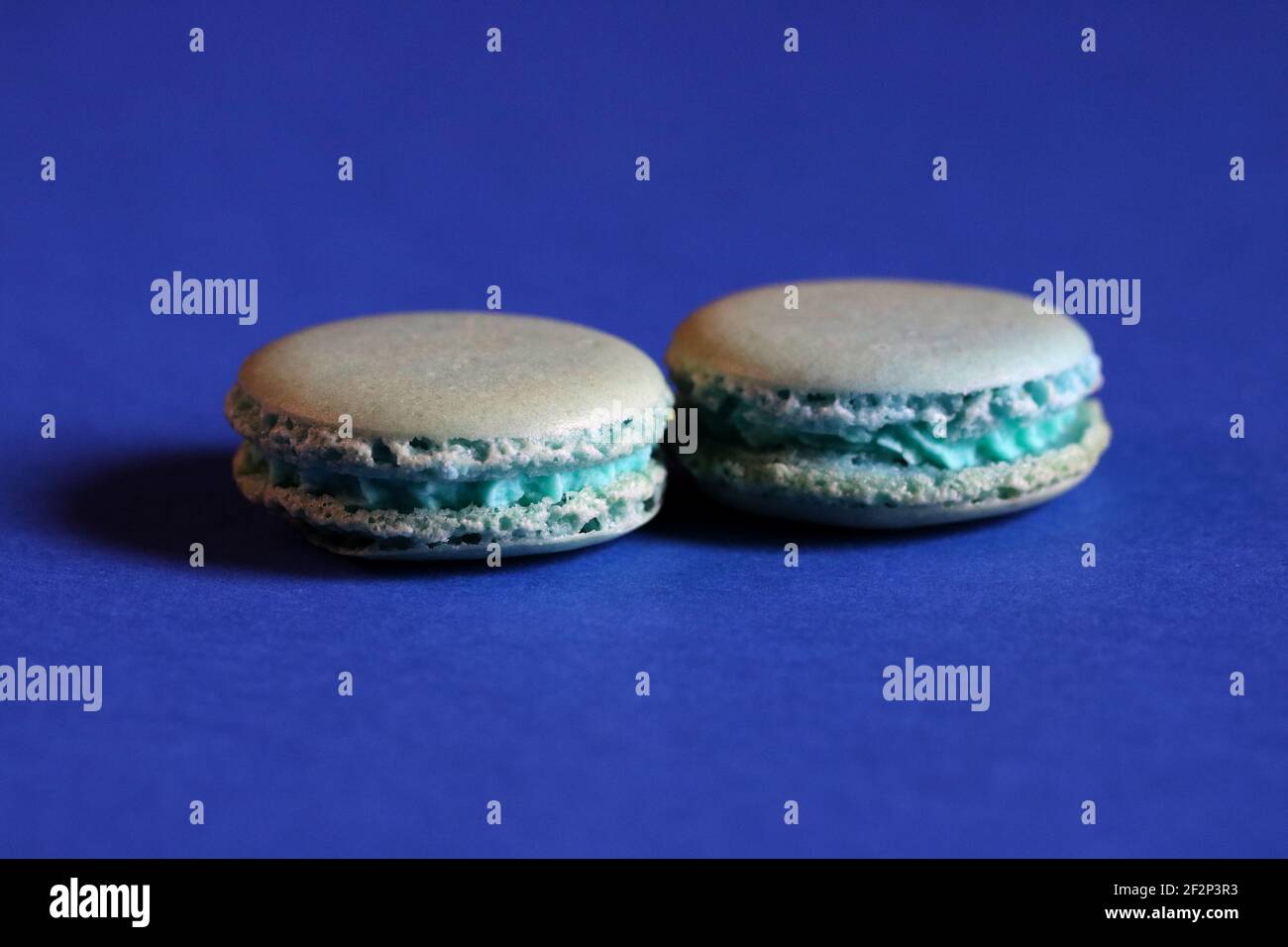 Macaroon wallpaper hi-res stock photography and images - Alamy