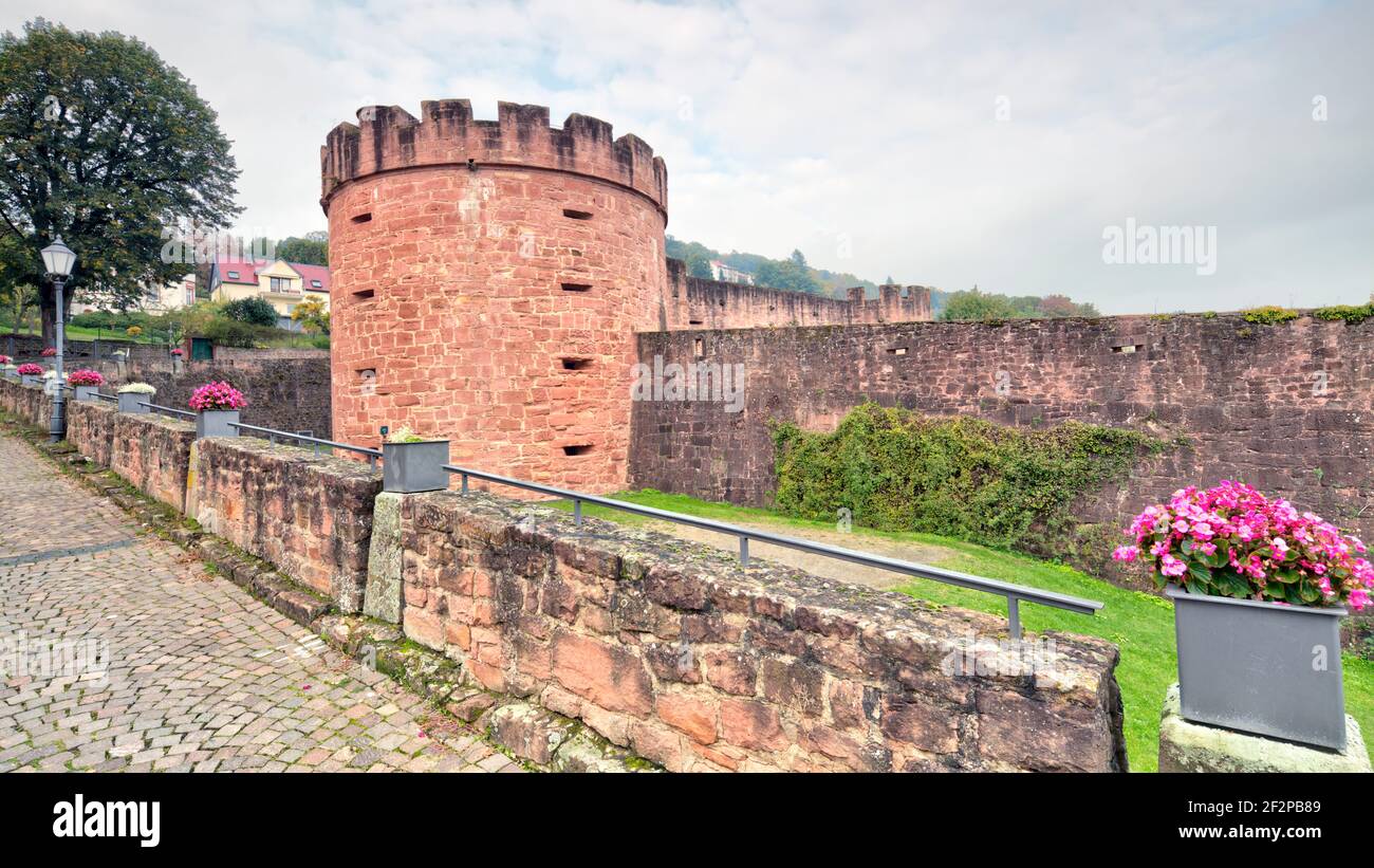 Bulwark decoration hi-res stock photography and images - Alamy